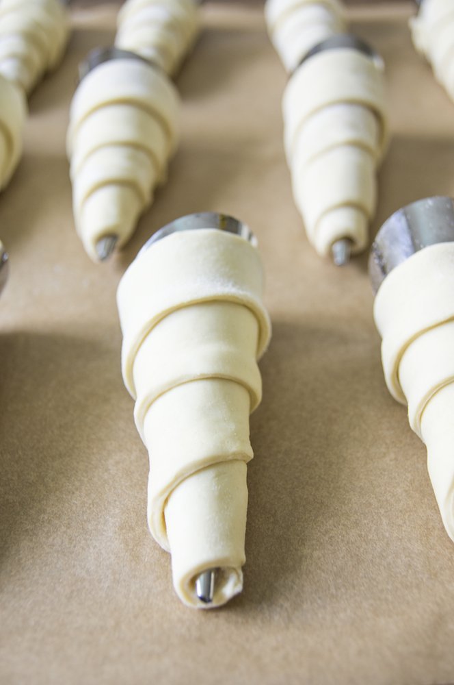 (Set of 2) Baking Cream Horn Molds - 2 Packs of 6 - 12 Horn Molds Total ...