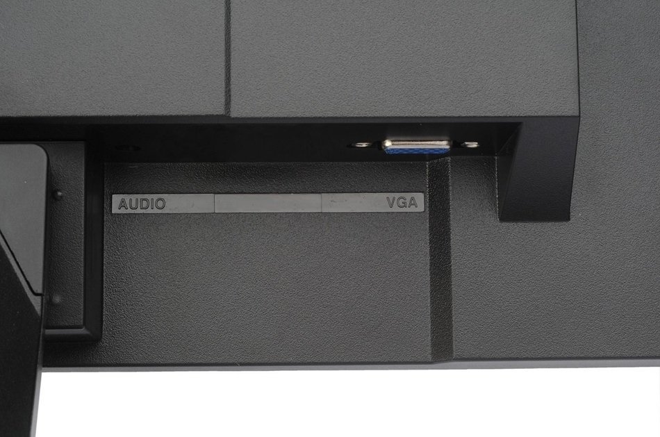 V7 L18500WS-9N 48cm (18,5 inch) Monitor (VGA, 1366x768, 5ms, Speakers ...