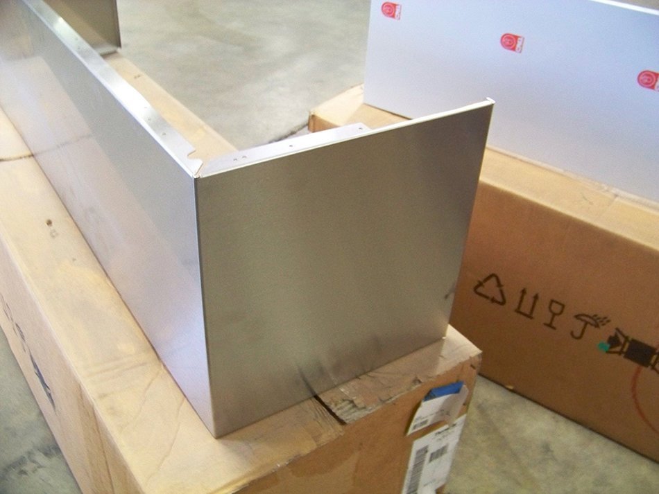 Thermador DCT42US Duct Cover 12 in. H 42 in. W For Vent Hoods N2 free ...