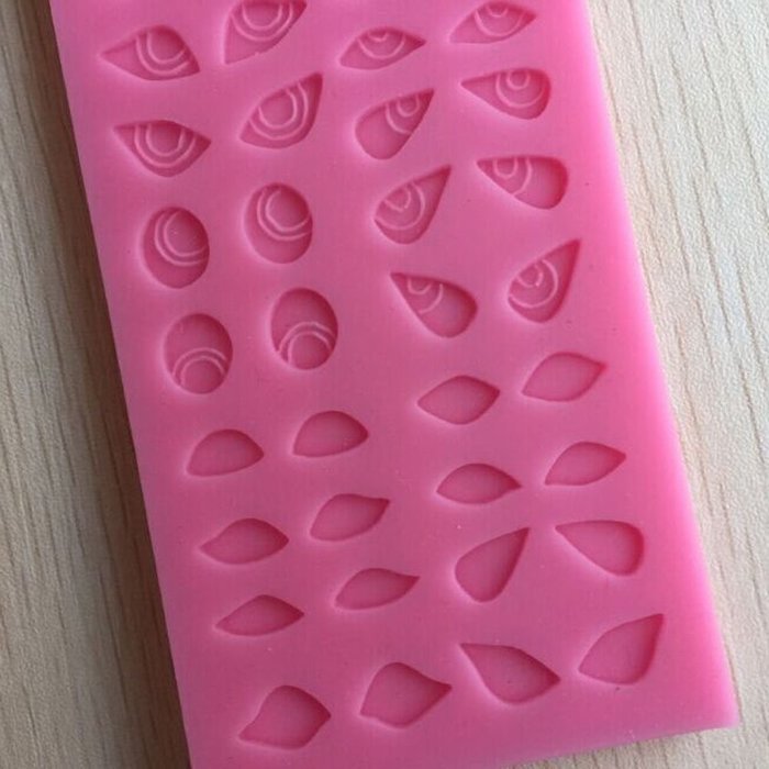 Karen Baking Different Kind Of Small Eyes Shape 3D Silicone Cake Mold ...