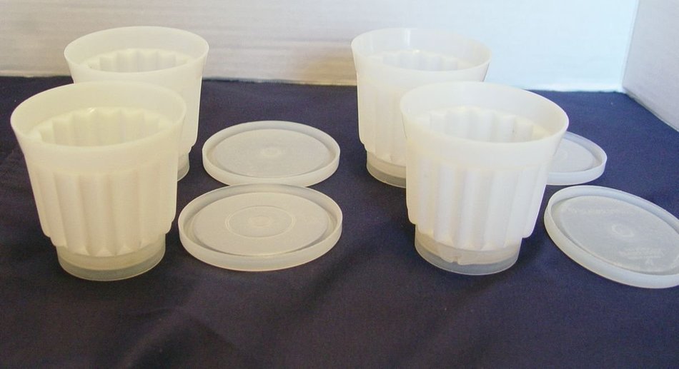 4 Tupperware Individual Jel-ette Mini Mold Parfait Pudding Jello Cups ...