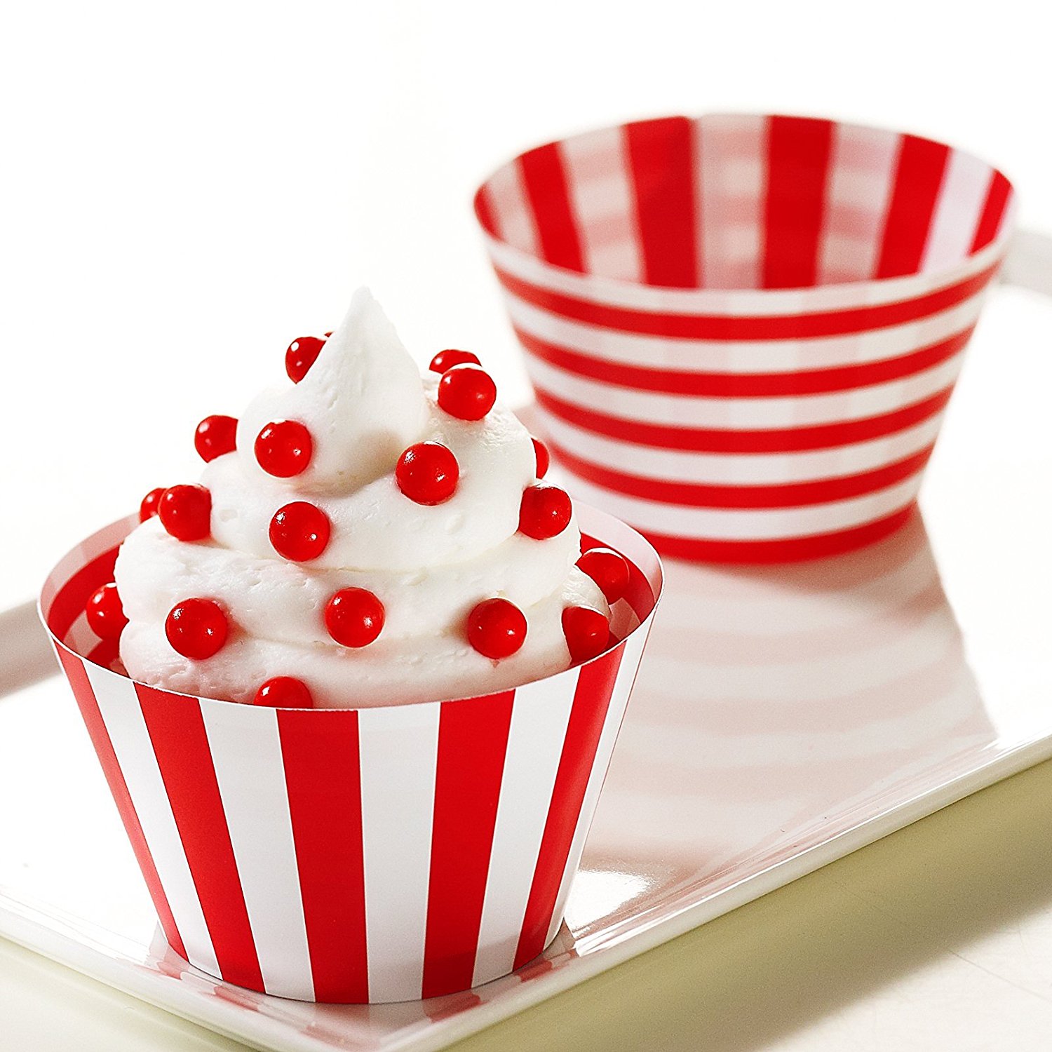 Red and White Reversible Cupcake Wrappers free image download