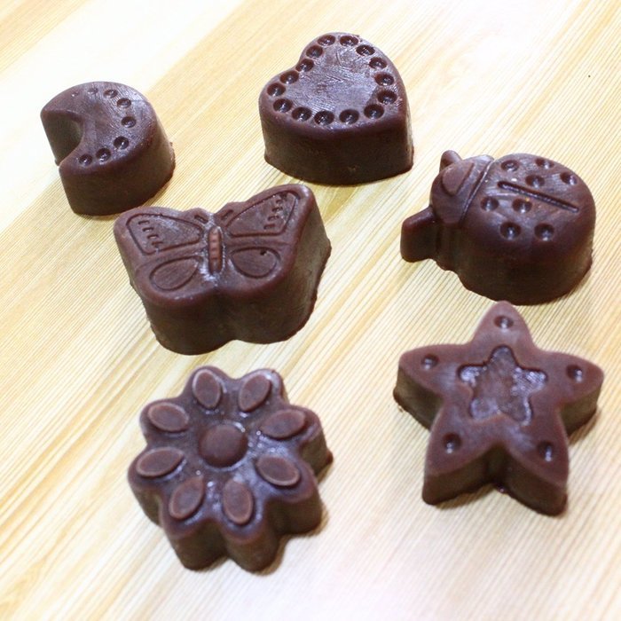 Candy Making Molds, 2PCS YYP [6 Cavity Insect and Moon Shape Mold ...