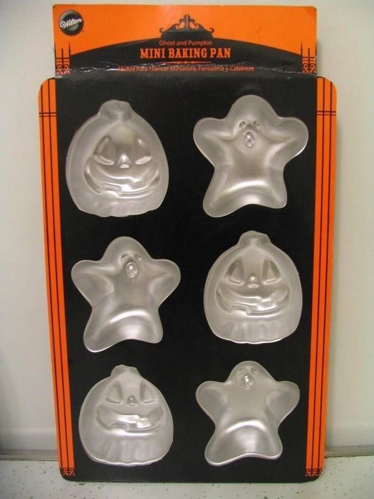 Wilton Aluminum Halloween Ghost Pumpkin Mini Baking Treat Cake Pan 2105 ...