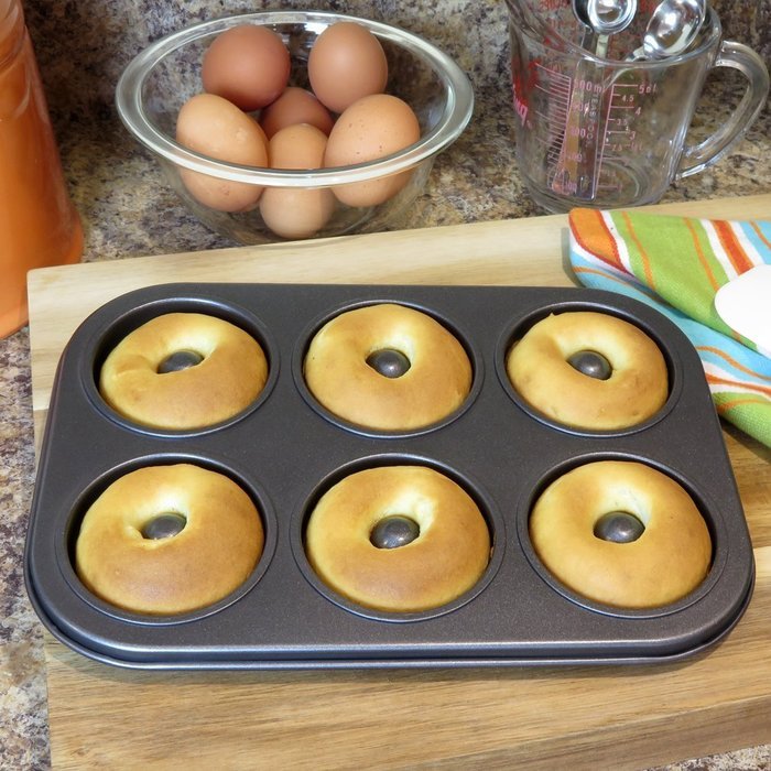 Evelots 6-Cavity Donut & Bagel Baking Pan, Healthy Homemade Doughnuts ...