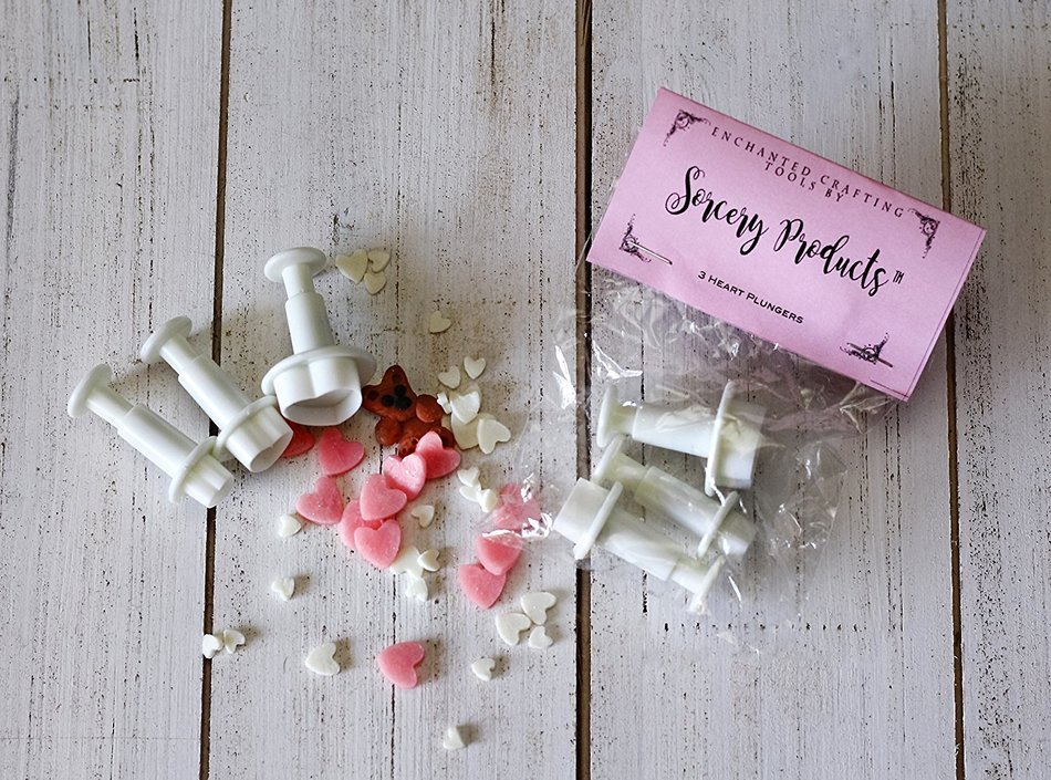 Sorcery Products 31 piece 7 Sets Fondant Heart Flower Cake Sugarcraft ...