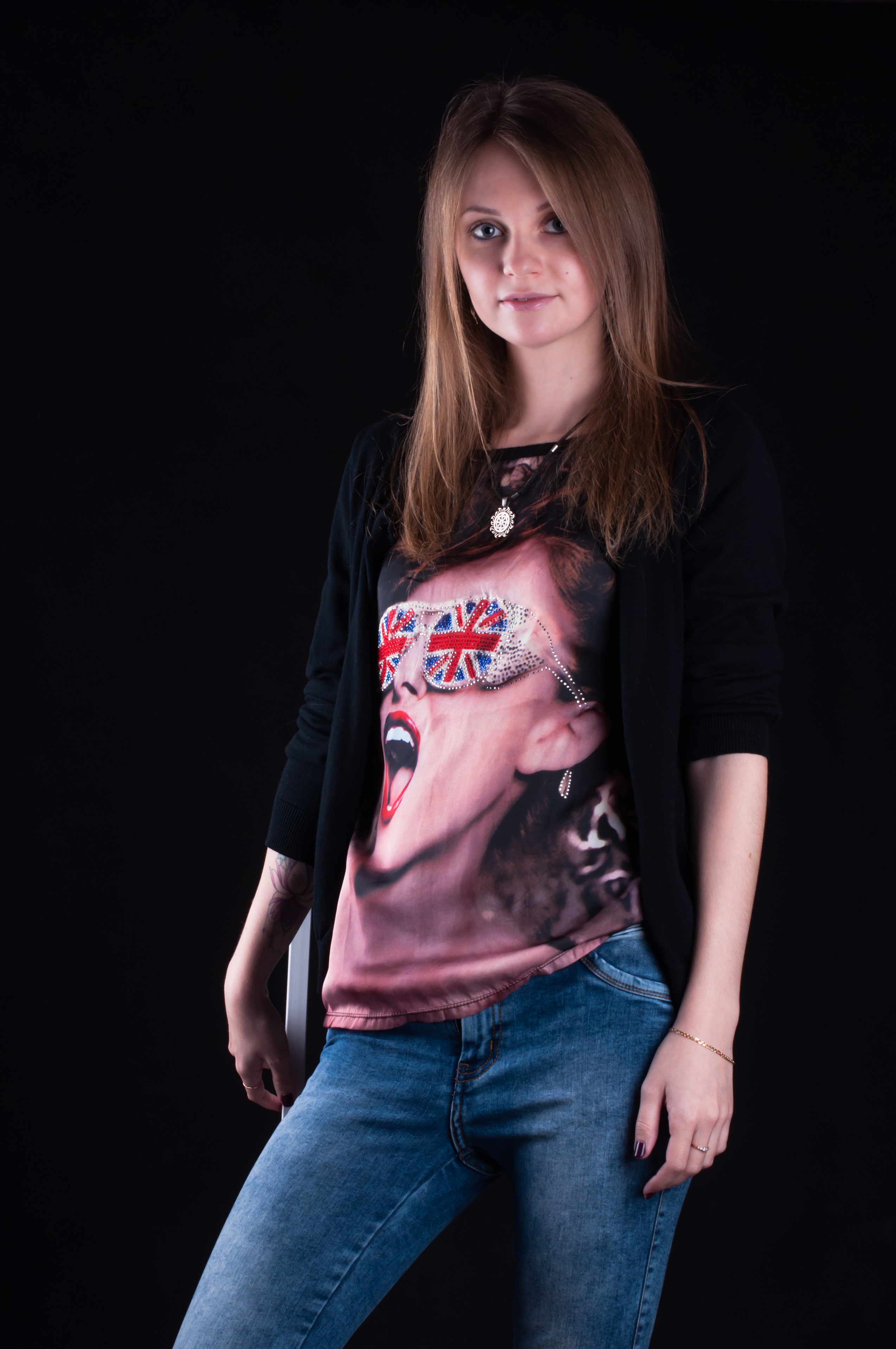 Lovely Grown Young Woman free image download