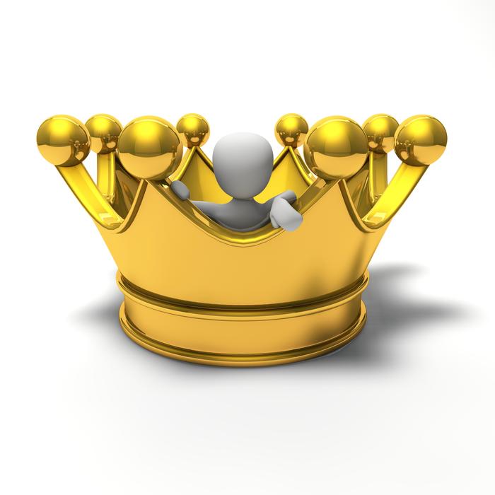 Golden crown as a symbol of success free image download
