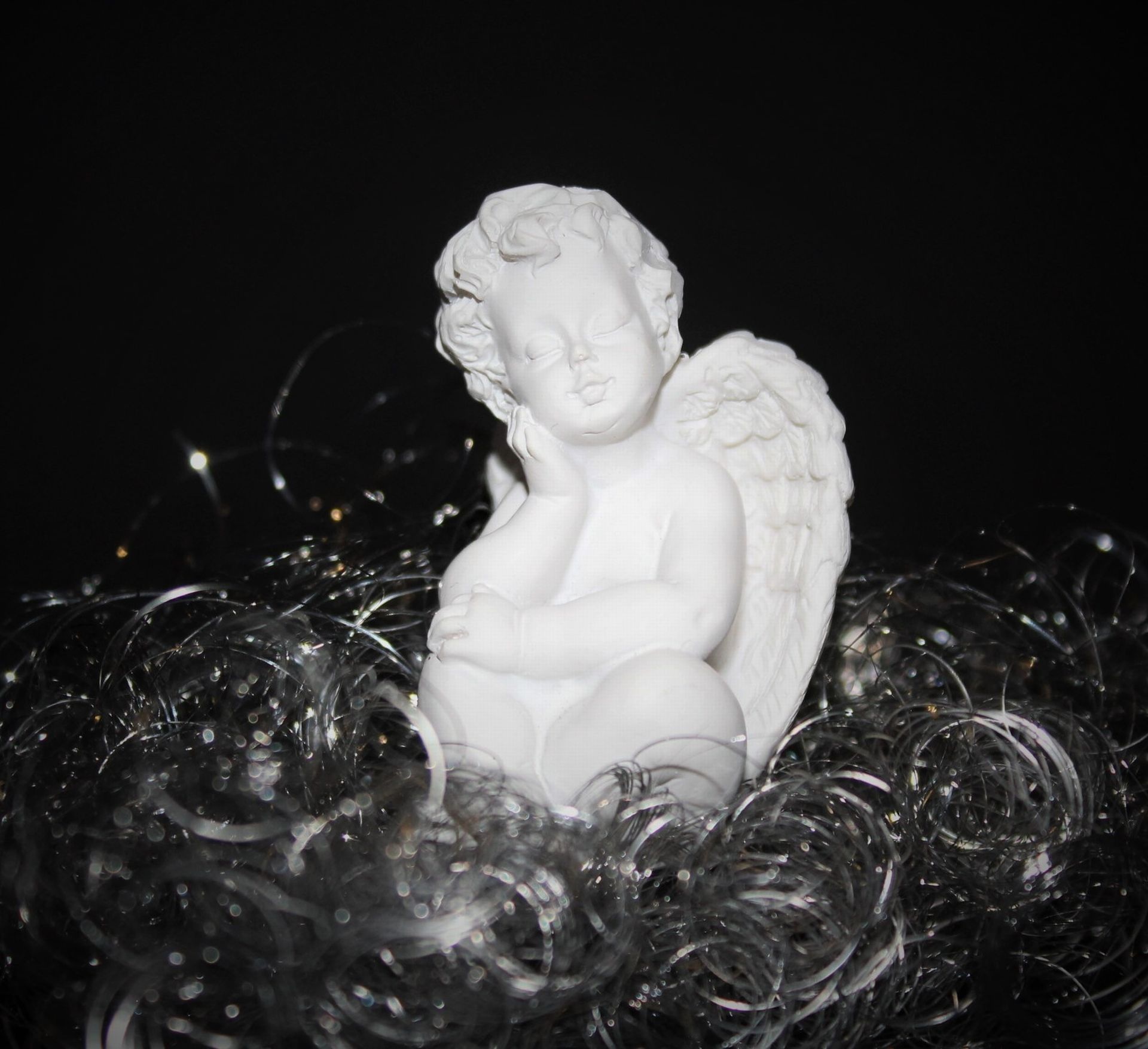 Baby Angel sleeping Figurine, vintage decoration free image download