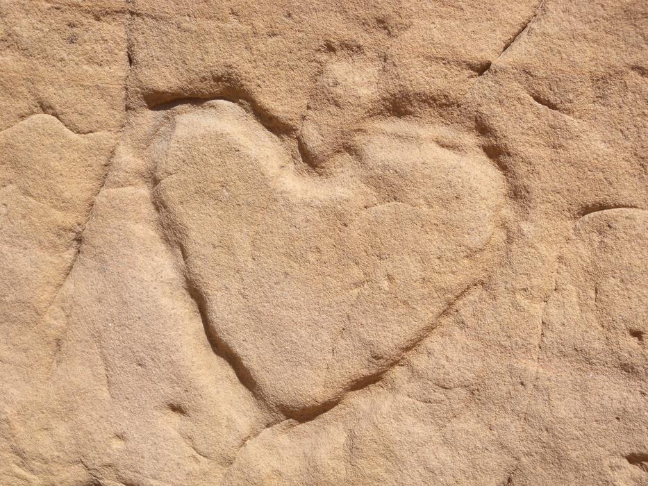 Sandstone Heart Love free image download
