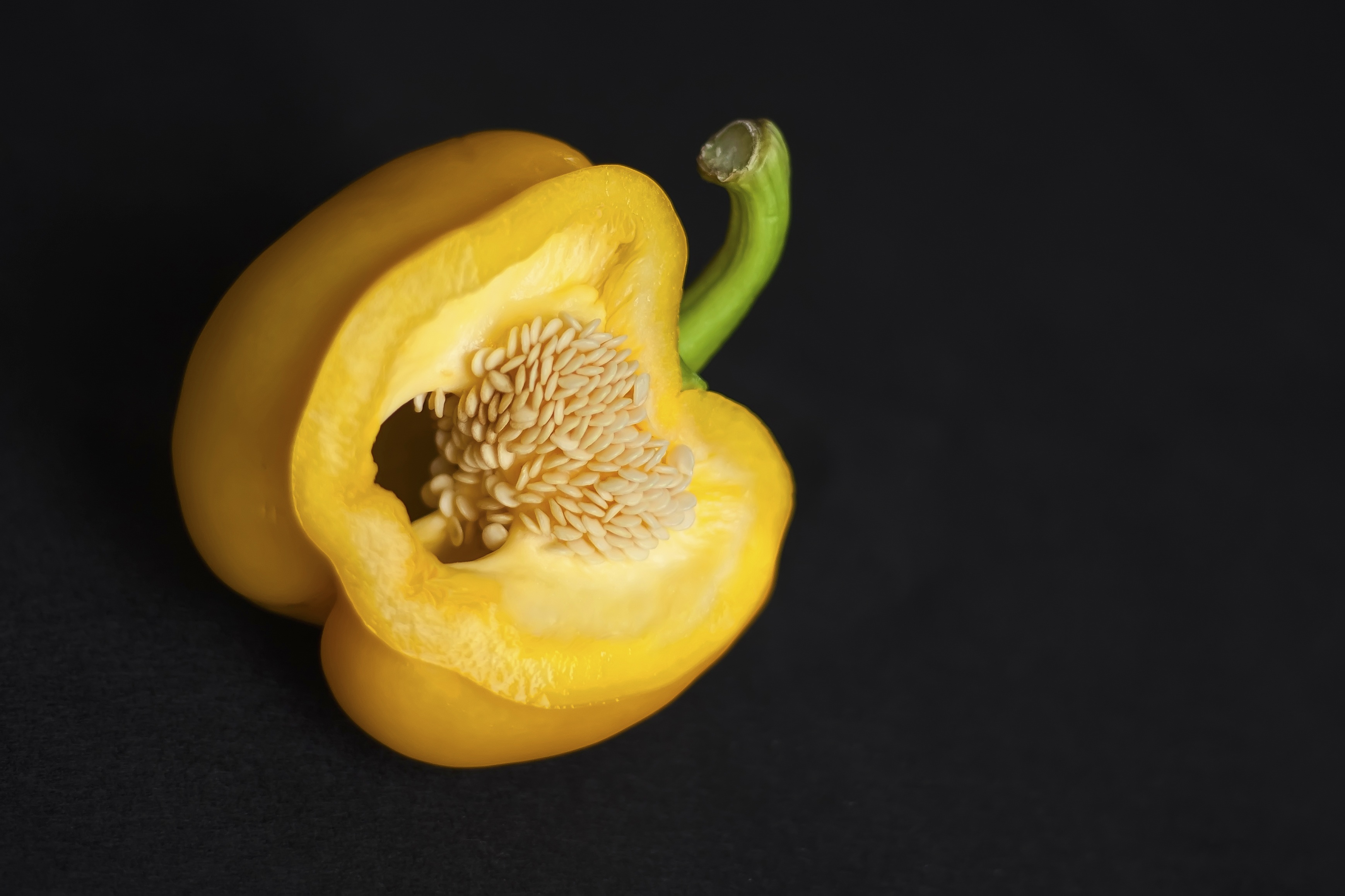 Bell Pepper Capsicum Yellow free image download