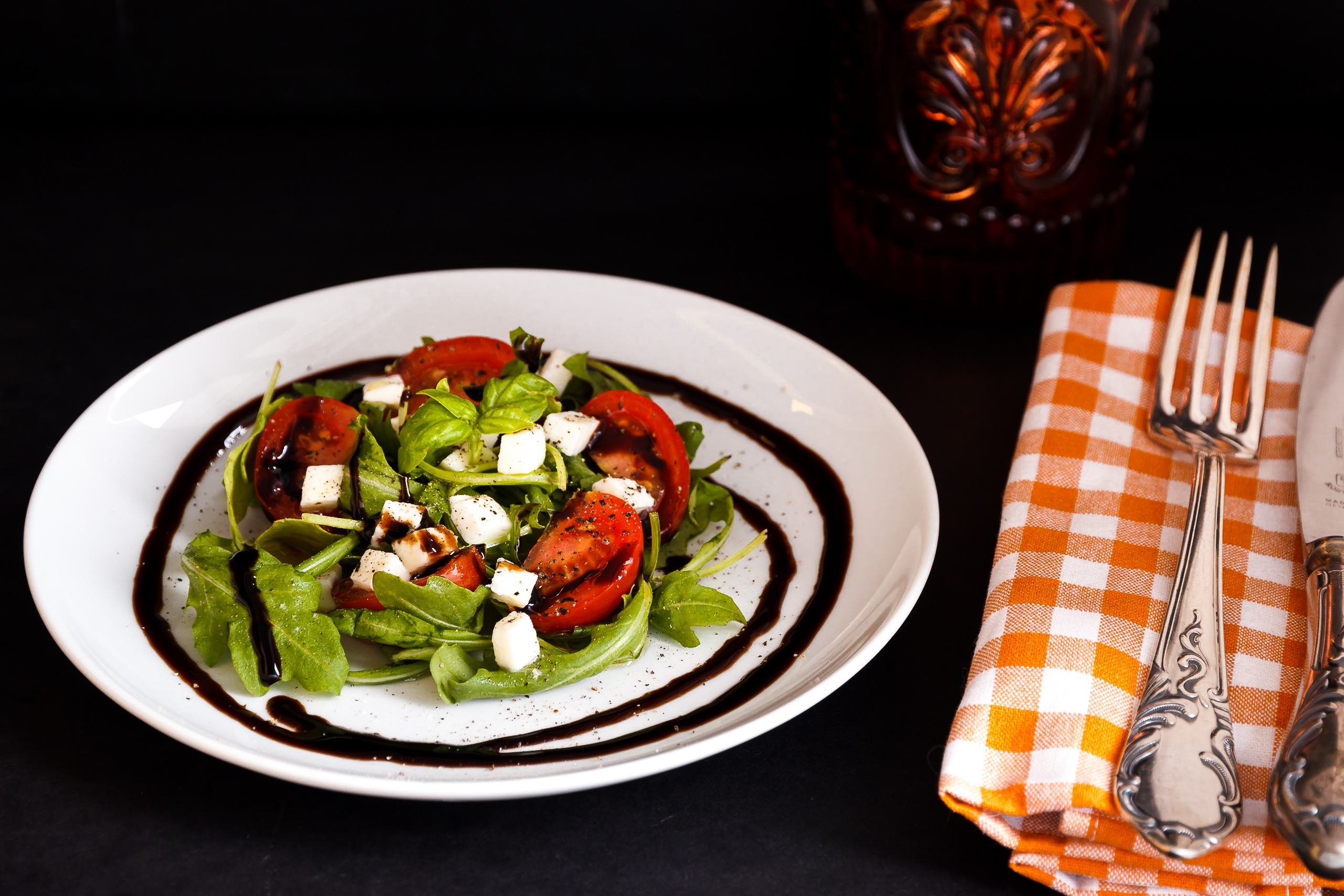 Vegetable salad with mozzarella free image download