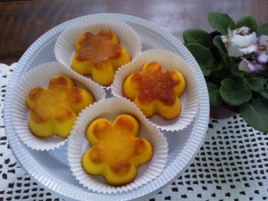 Fun baked goods in box free image download