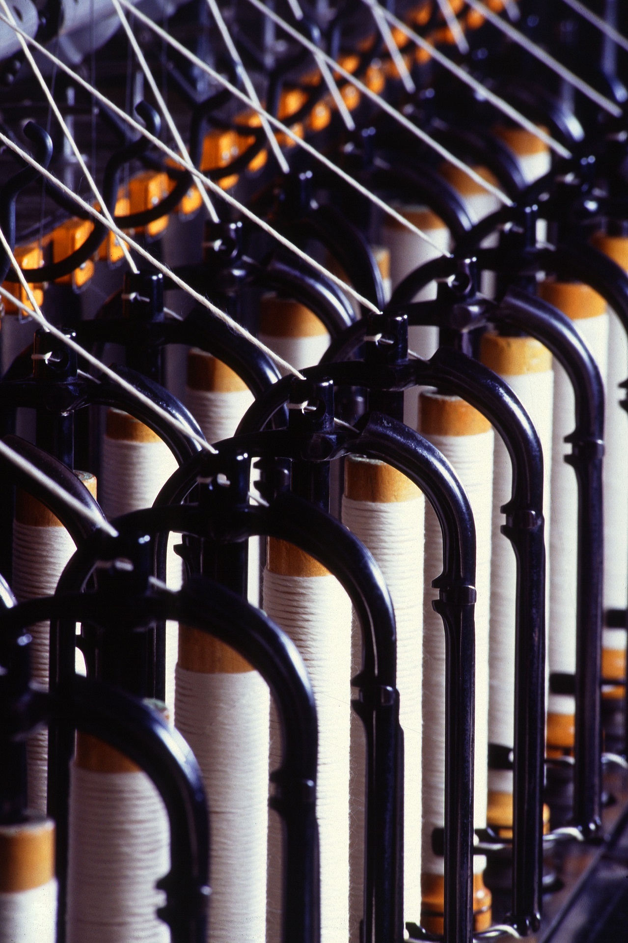 Cotton Fiber Spooling Thread machine free image download