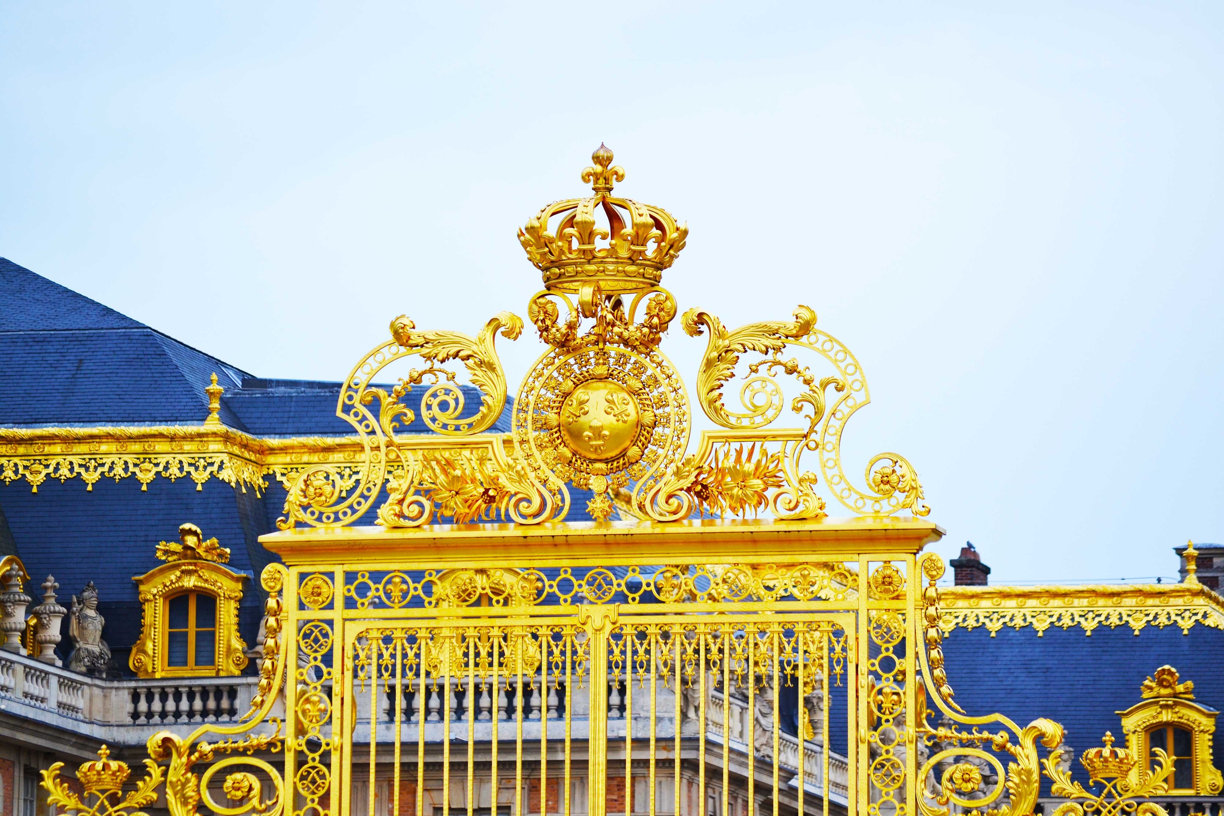 Golden gates of the palace of versailles free image download