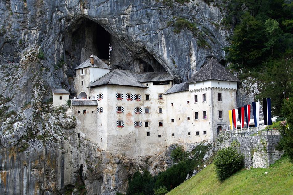 Predjama Grad Castle free image download