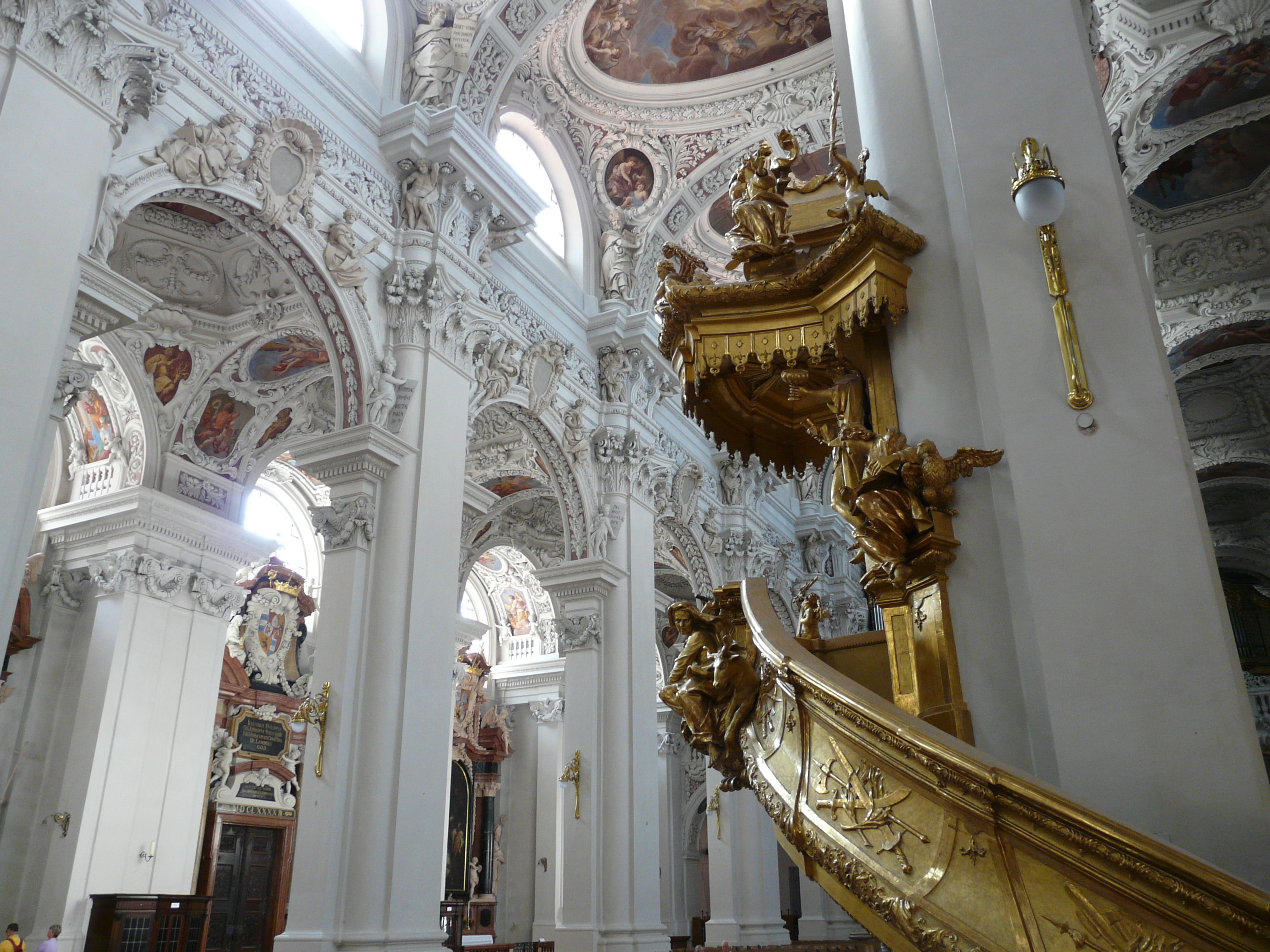 Beautiful, gold pulpit in the beautiful St Stephan church in Passau ...