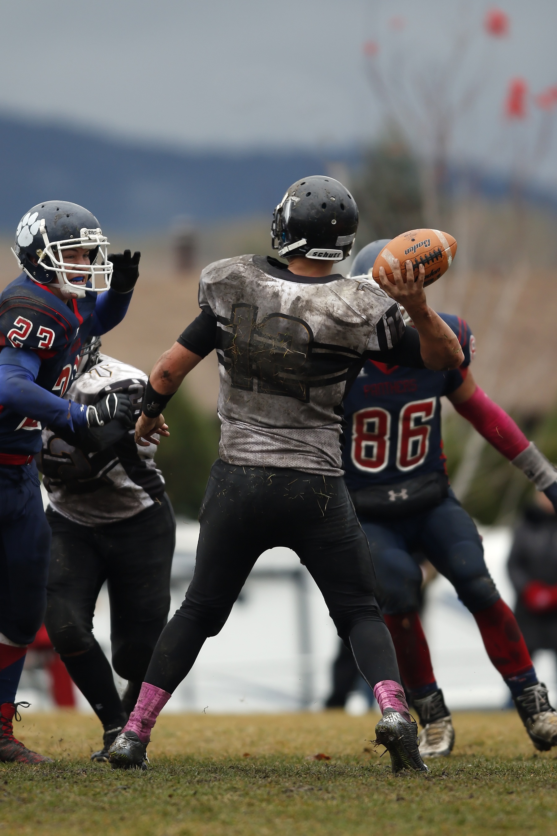 Football Quarterback players in Canada free image download