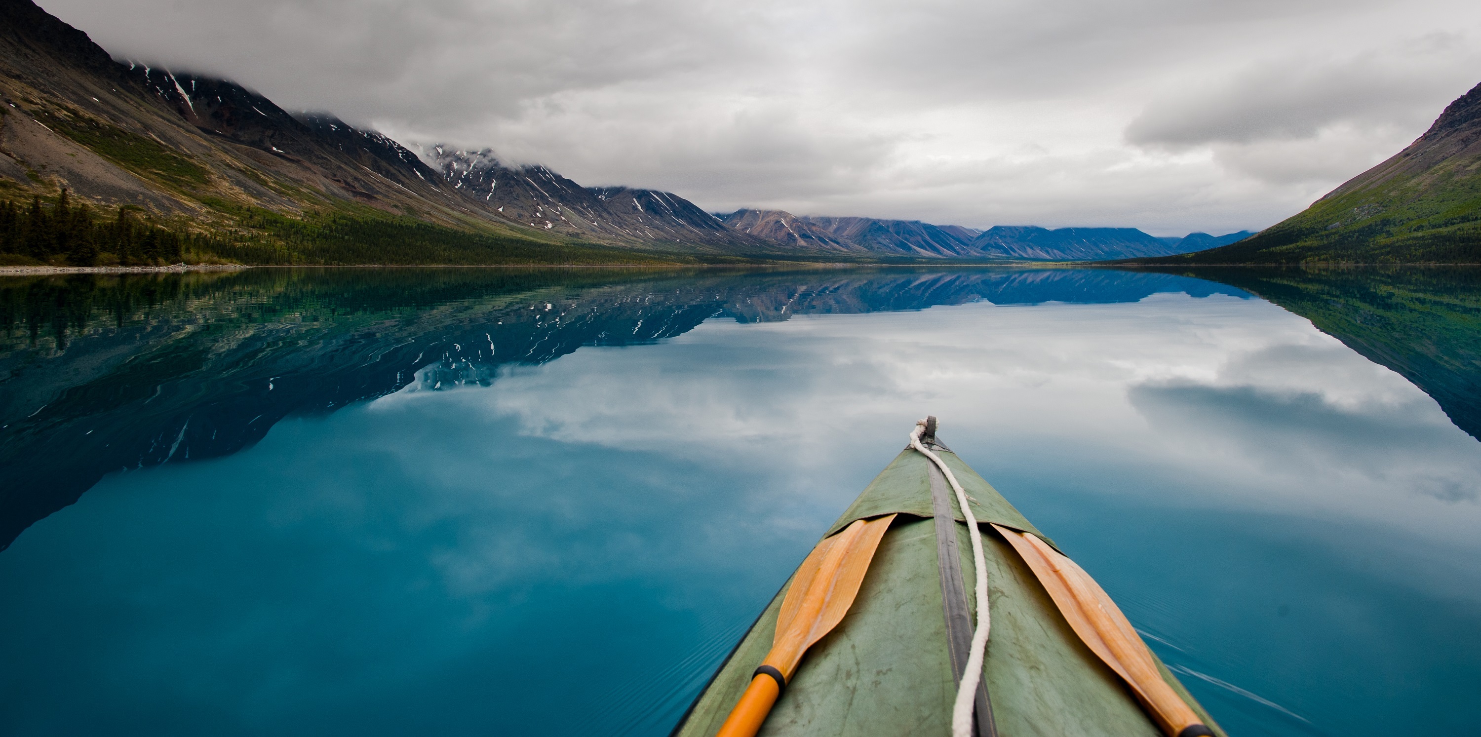 Incredibly beautiful Lake Kayaking free image download