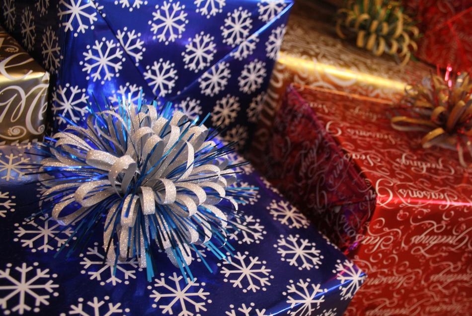 Christmas Gift Wrap free image download