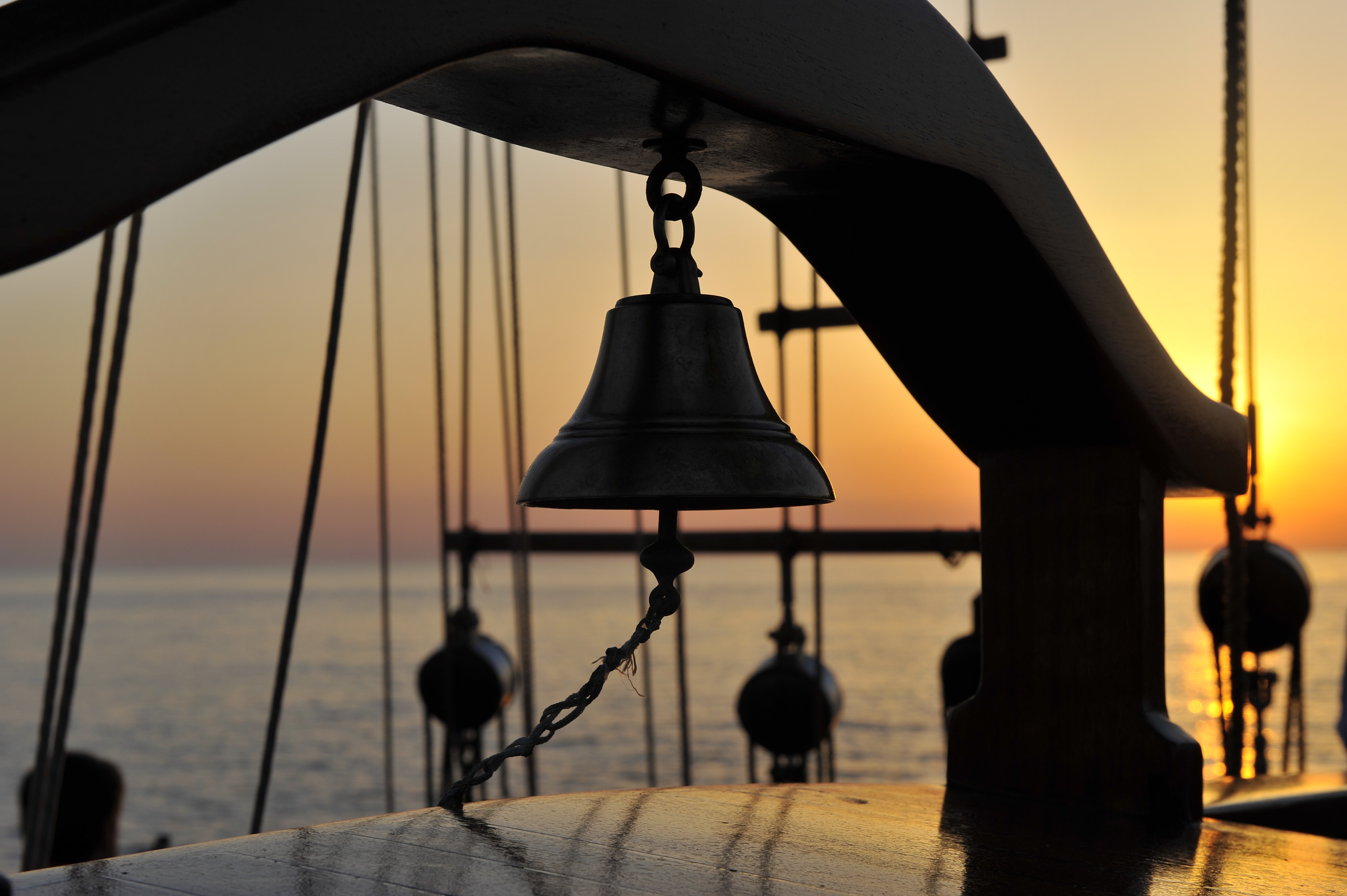 Ship's bell free image download