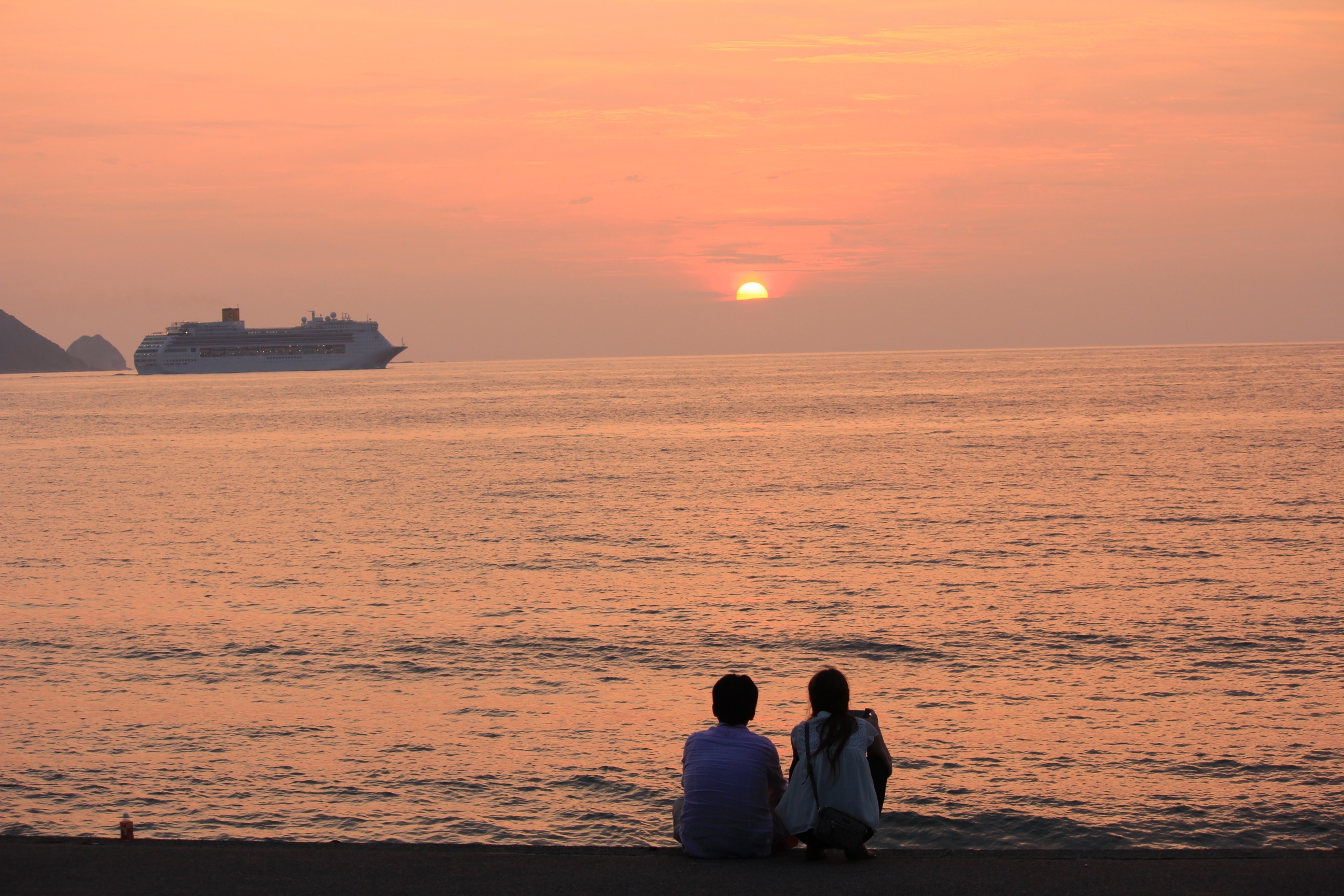 Sunset Ship free image download