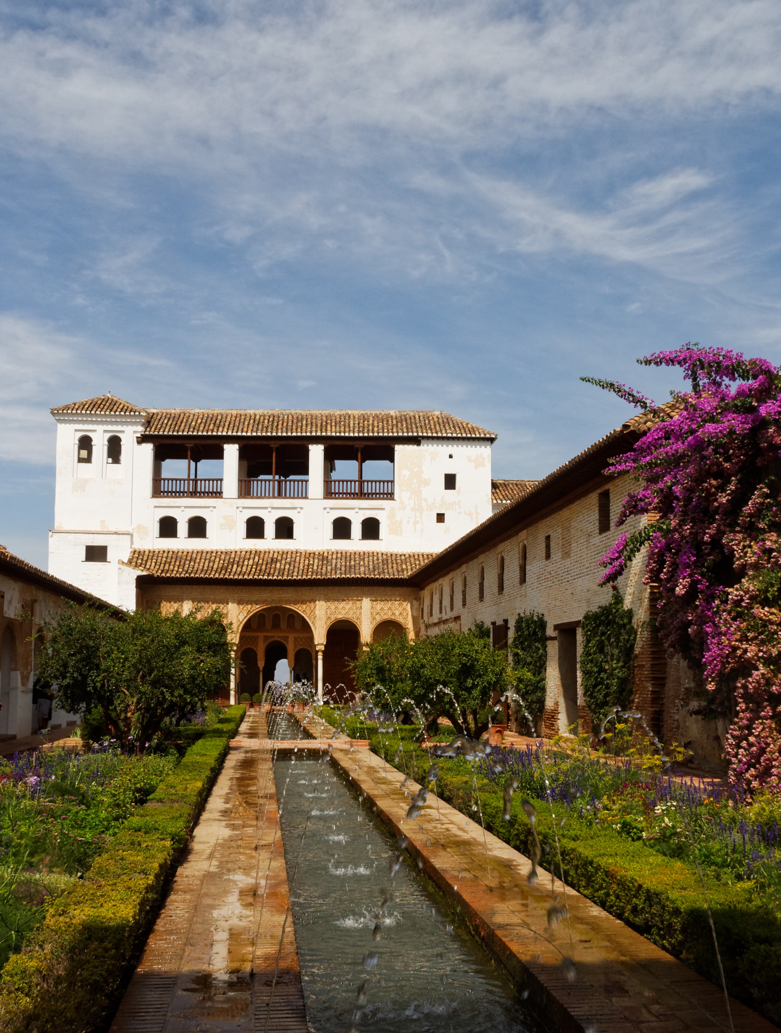 Alhambra Generalife Building free image download