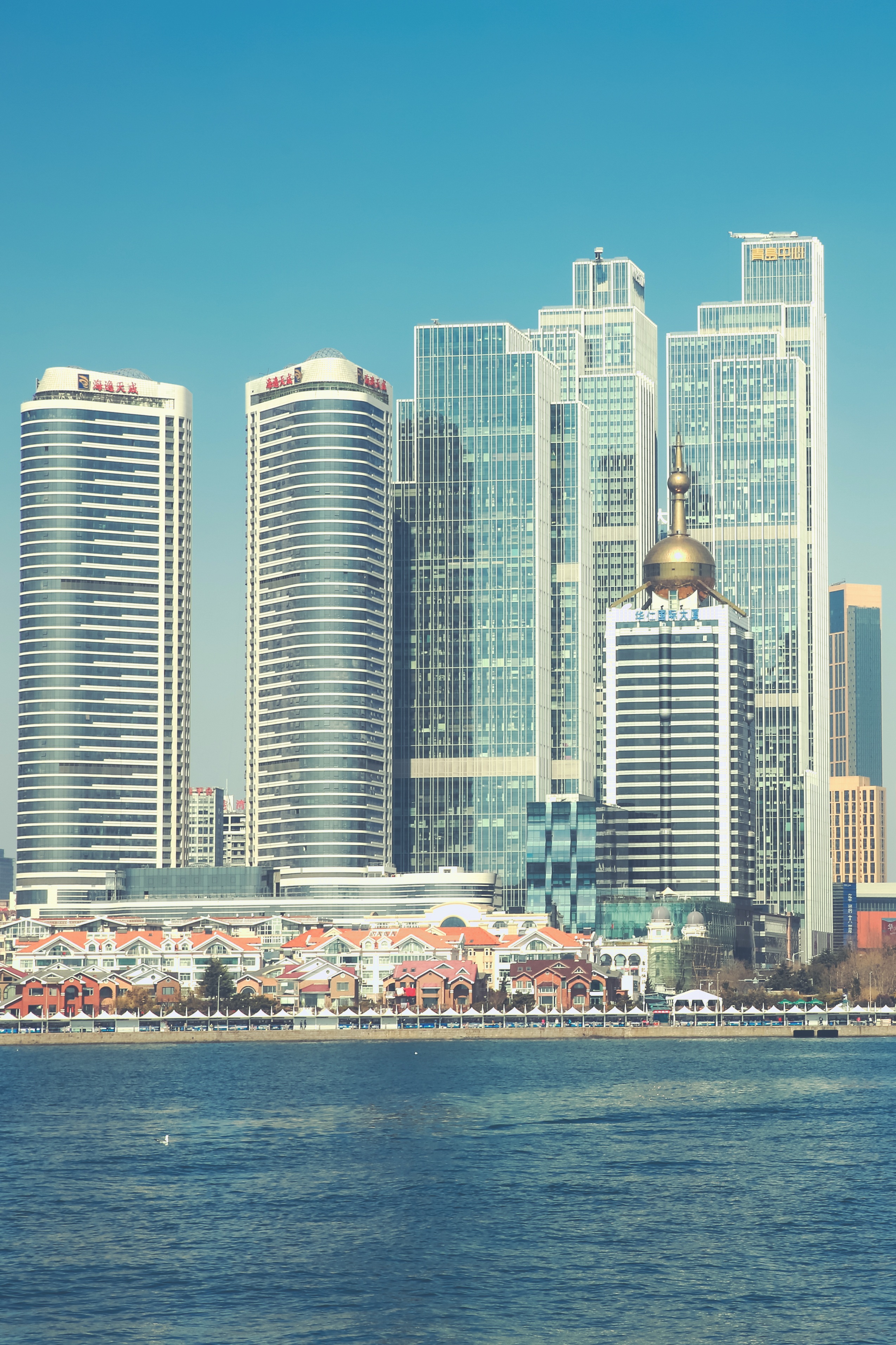 Building Lou Marine free image download