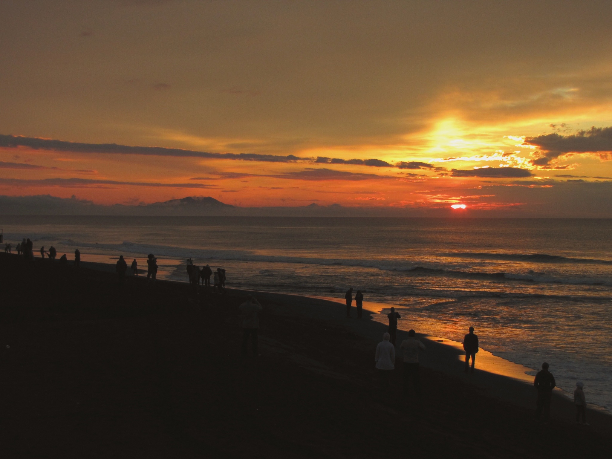 The Pacific Ocean Wave Surf free image download