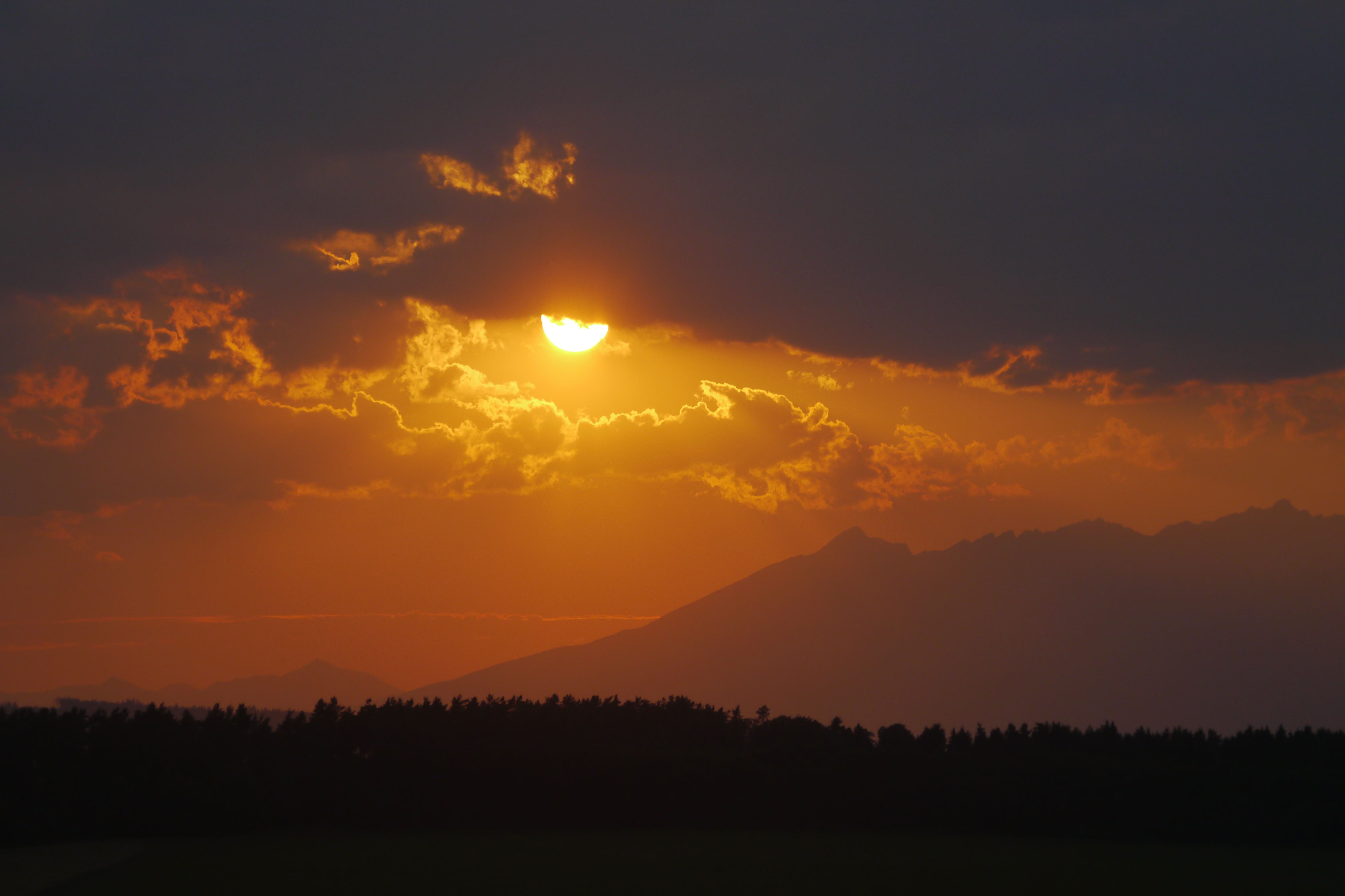 Sunset The Sky Vysoké Tatry free image download
