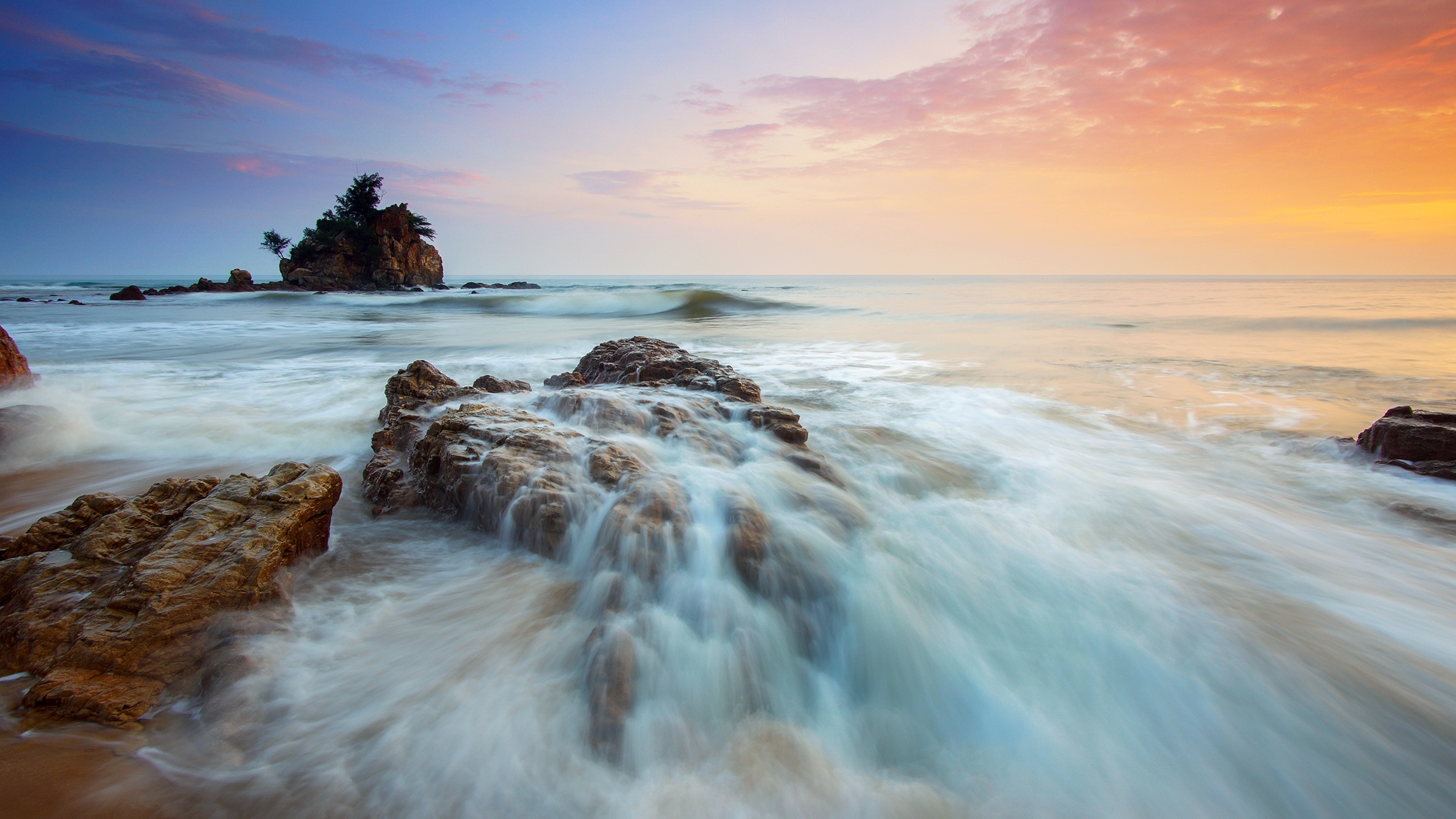 Sea Ocean Splash free image download