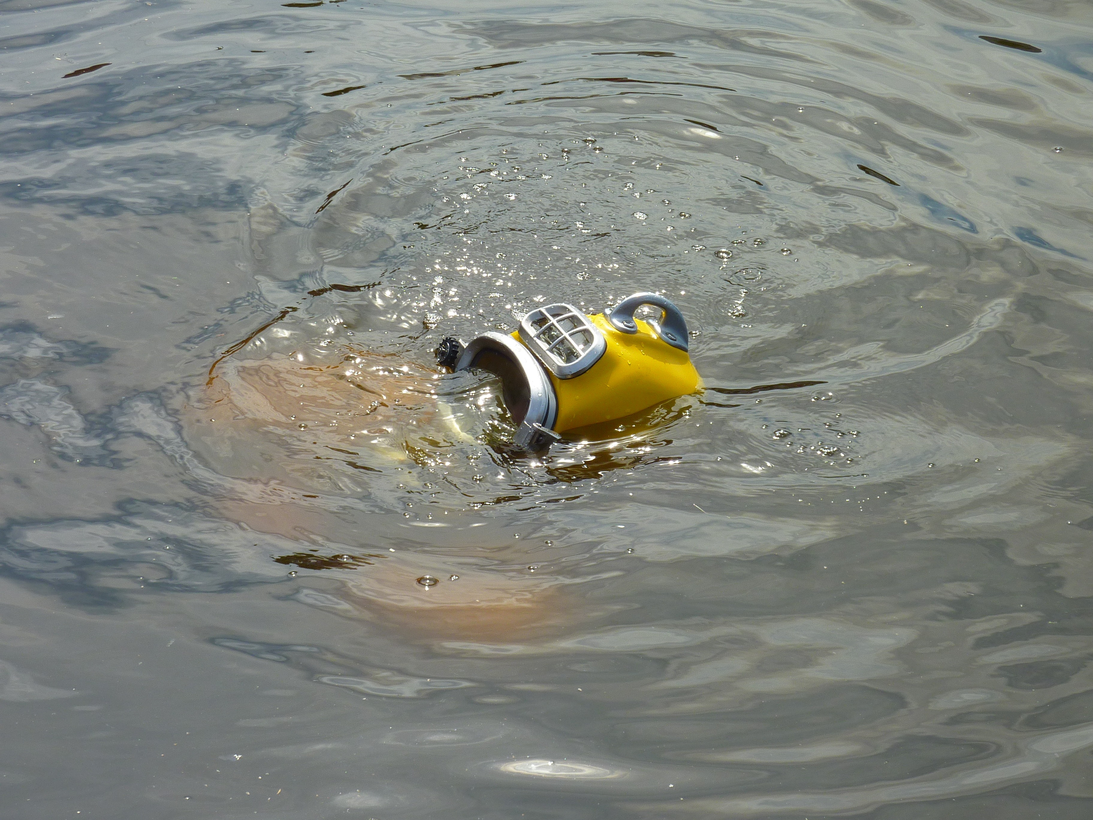 Aqualung afloat free image download