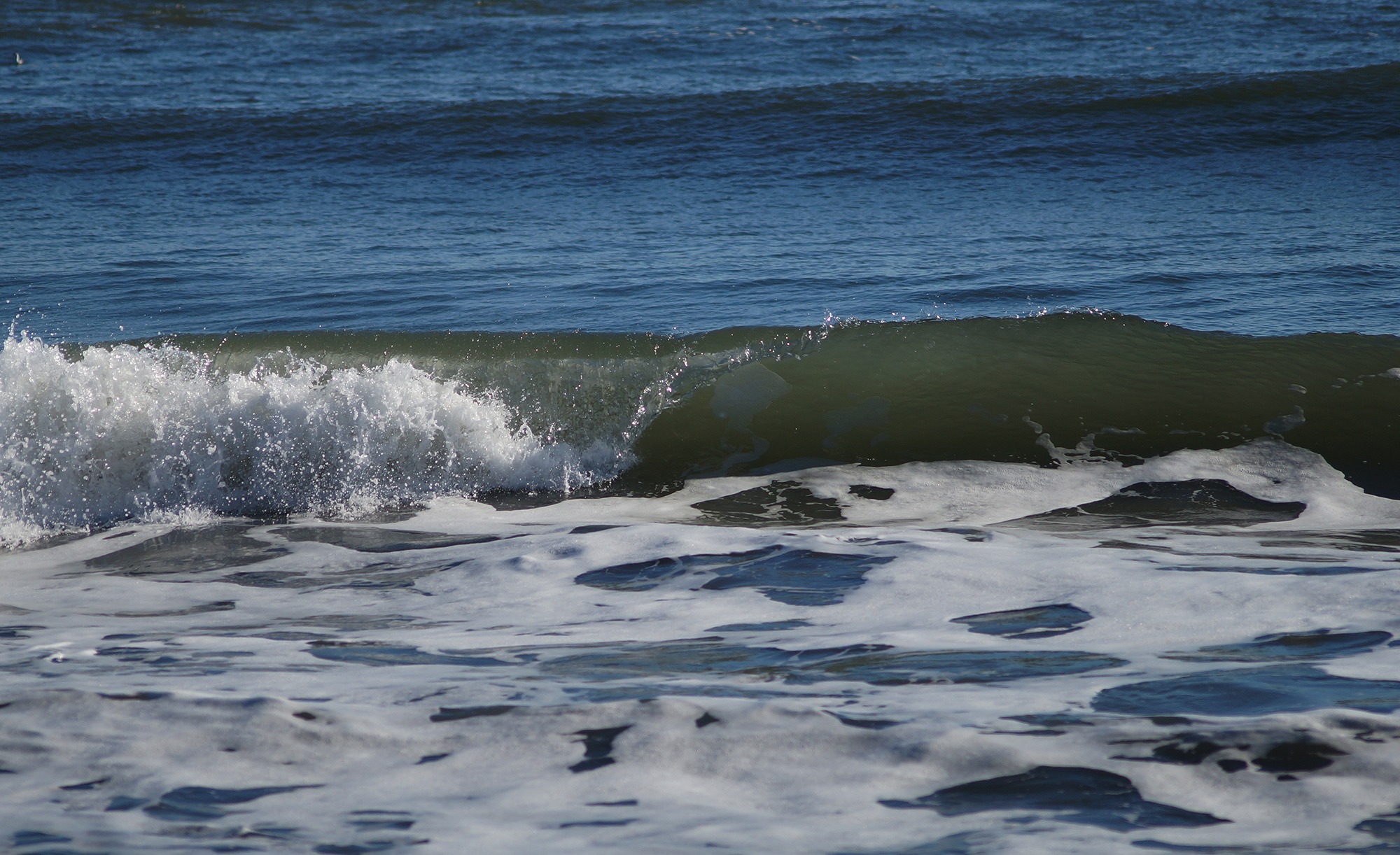 Ocean Waves Crashing free image download