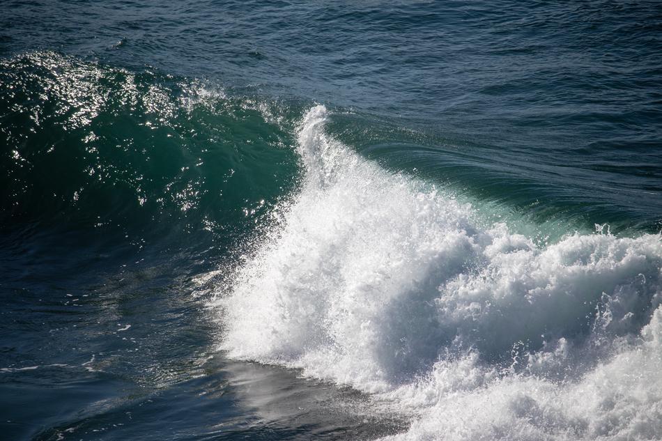 Wave Breaking Water free image download