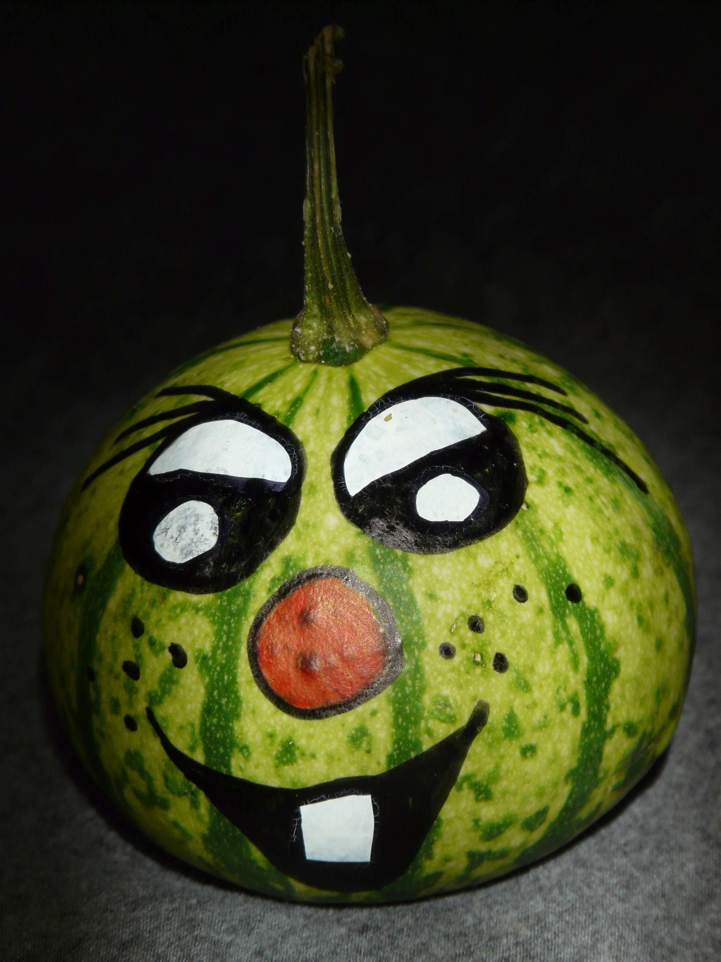 Pumpkin Face Cheeky green free image download