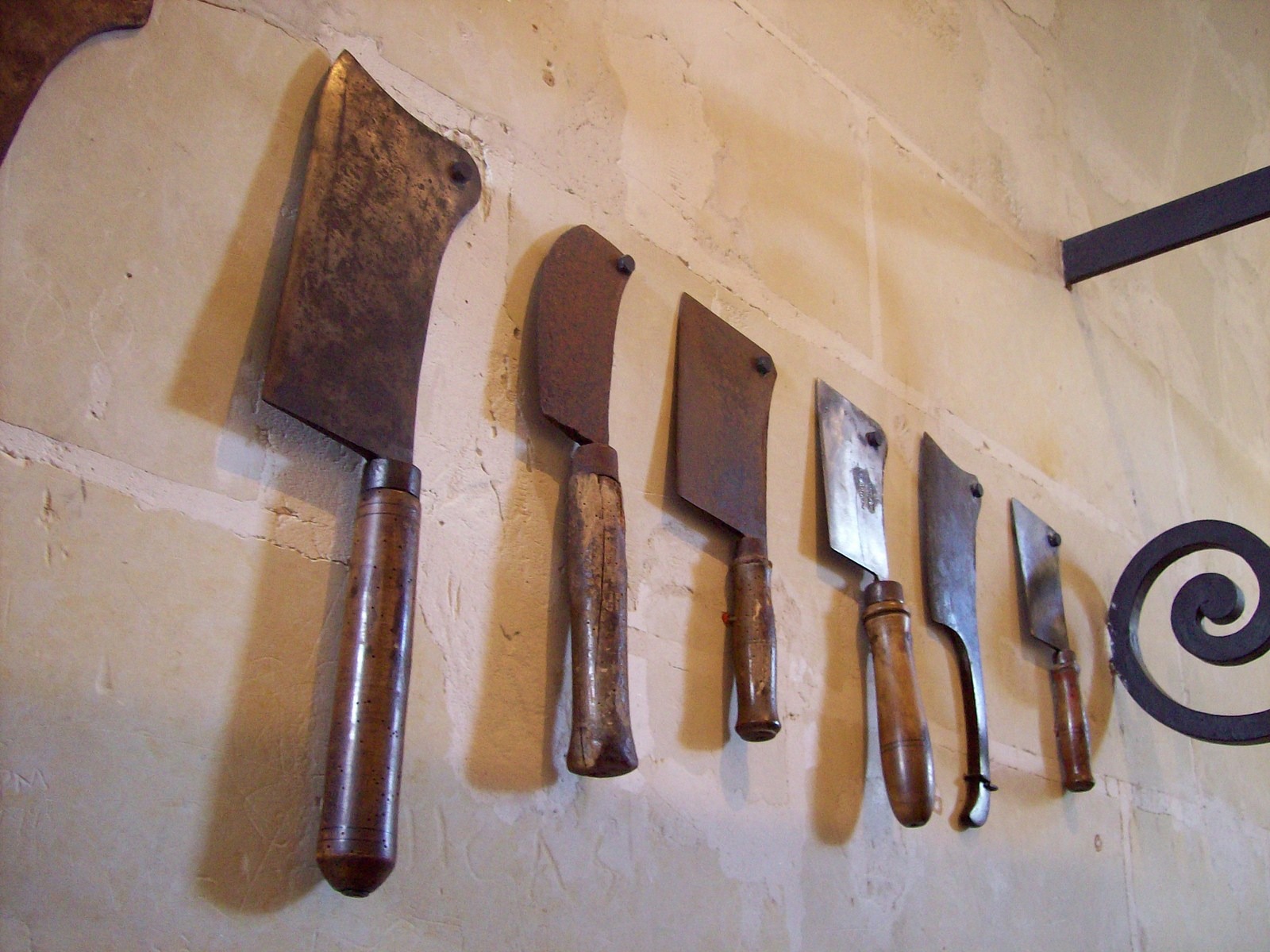 Ancient metal knives in the old kitchen free image download
