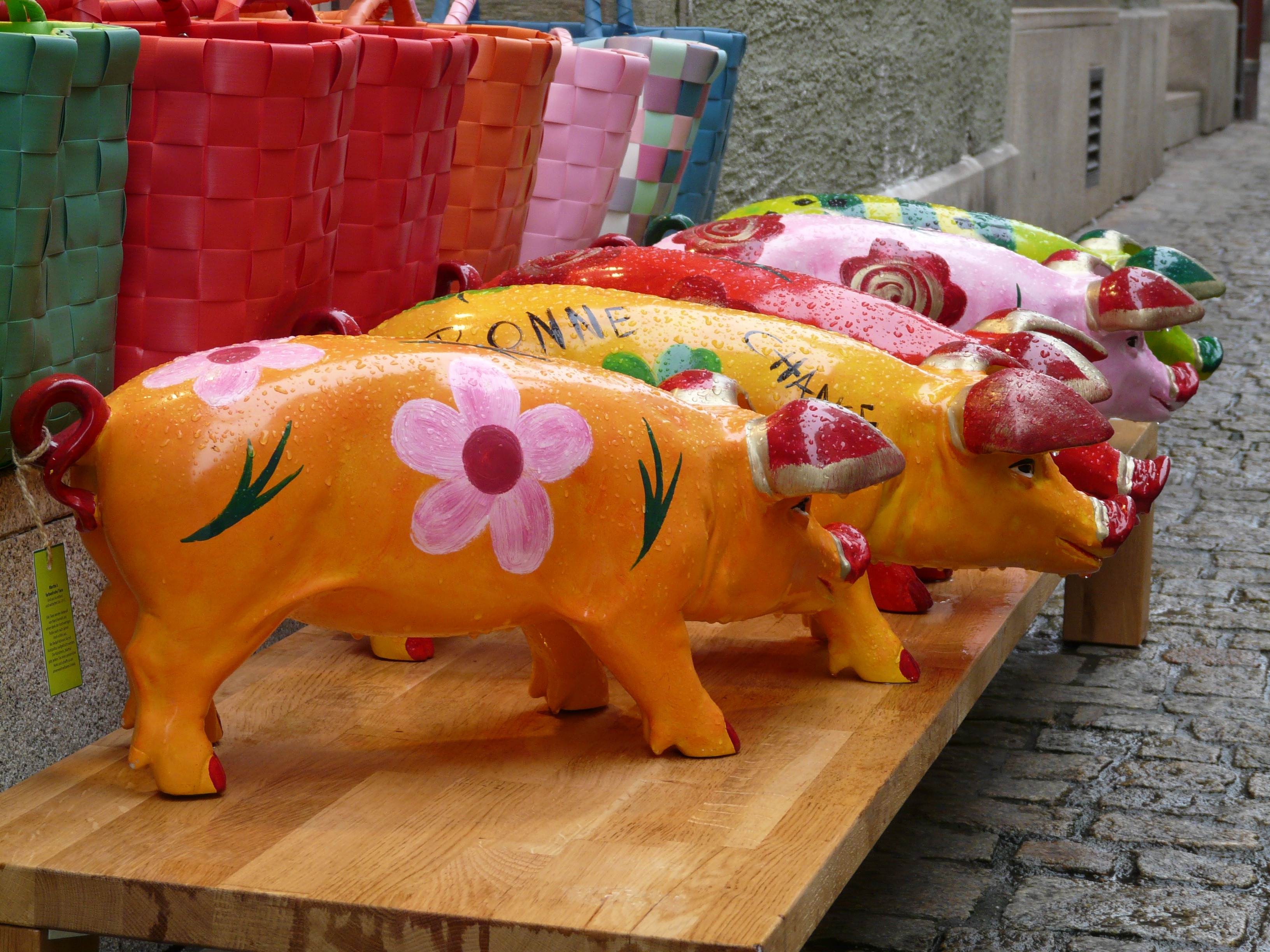 Pigs Figurines decorations free image download