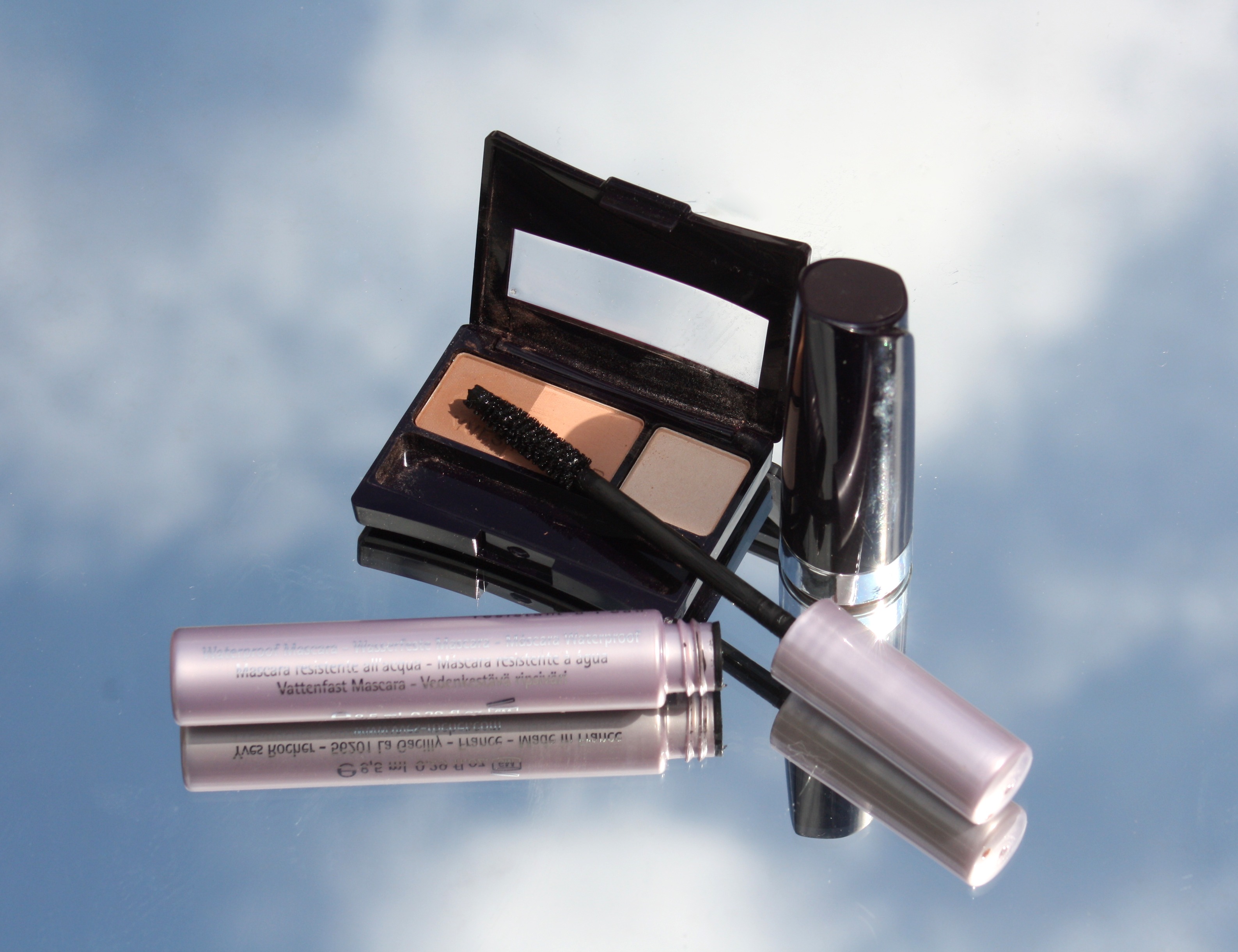 Going Out Make Up Makeup Set free image download