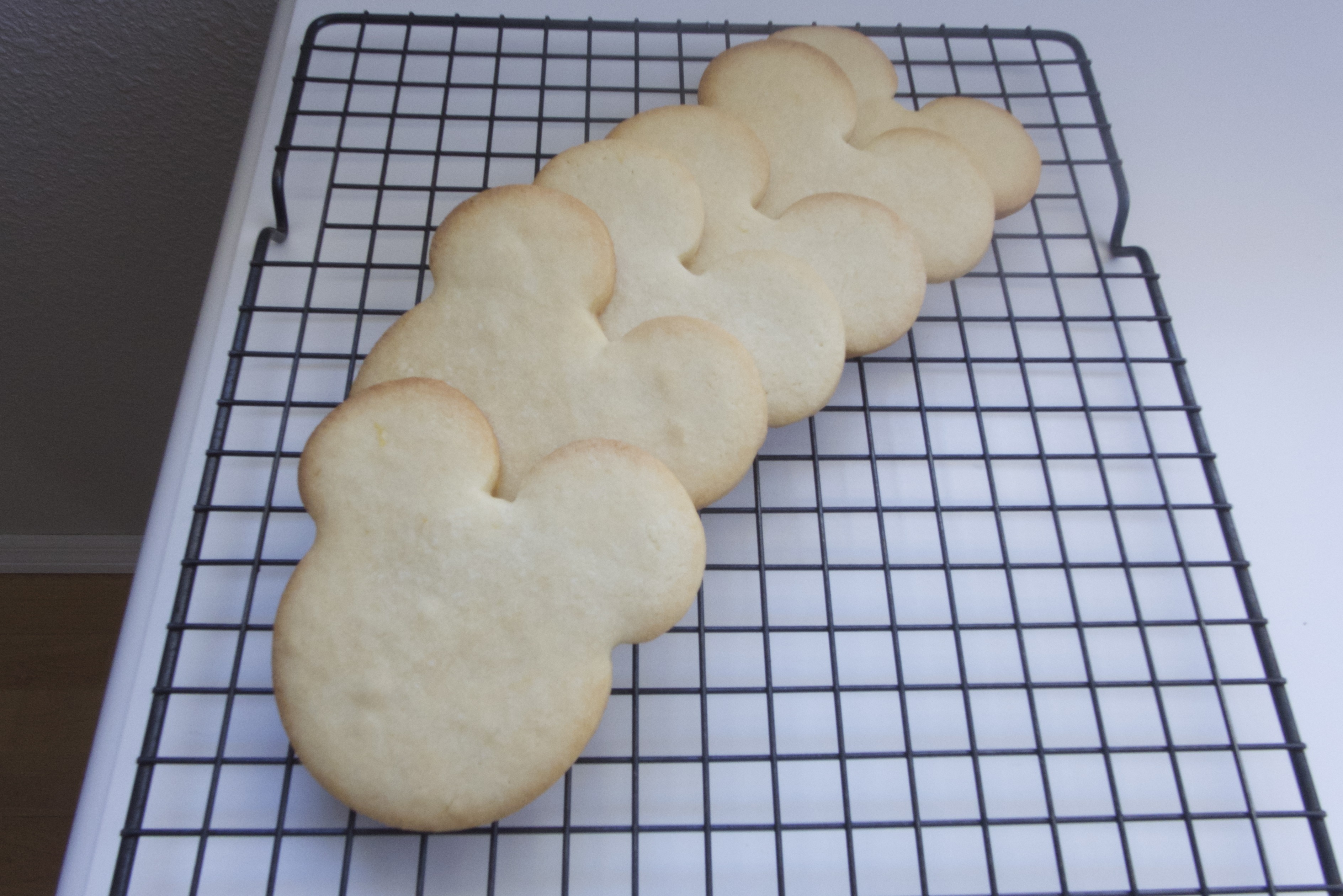 Mickey Mouse Cookie Baking free image download