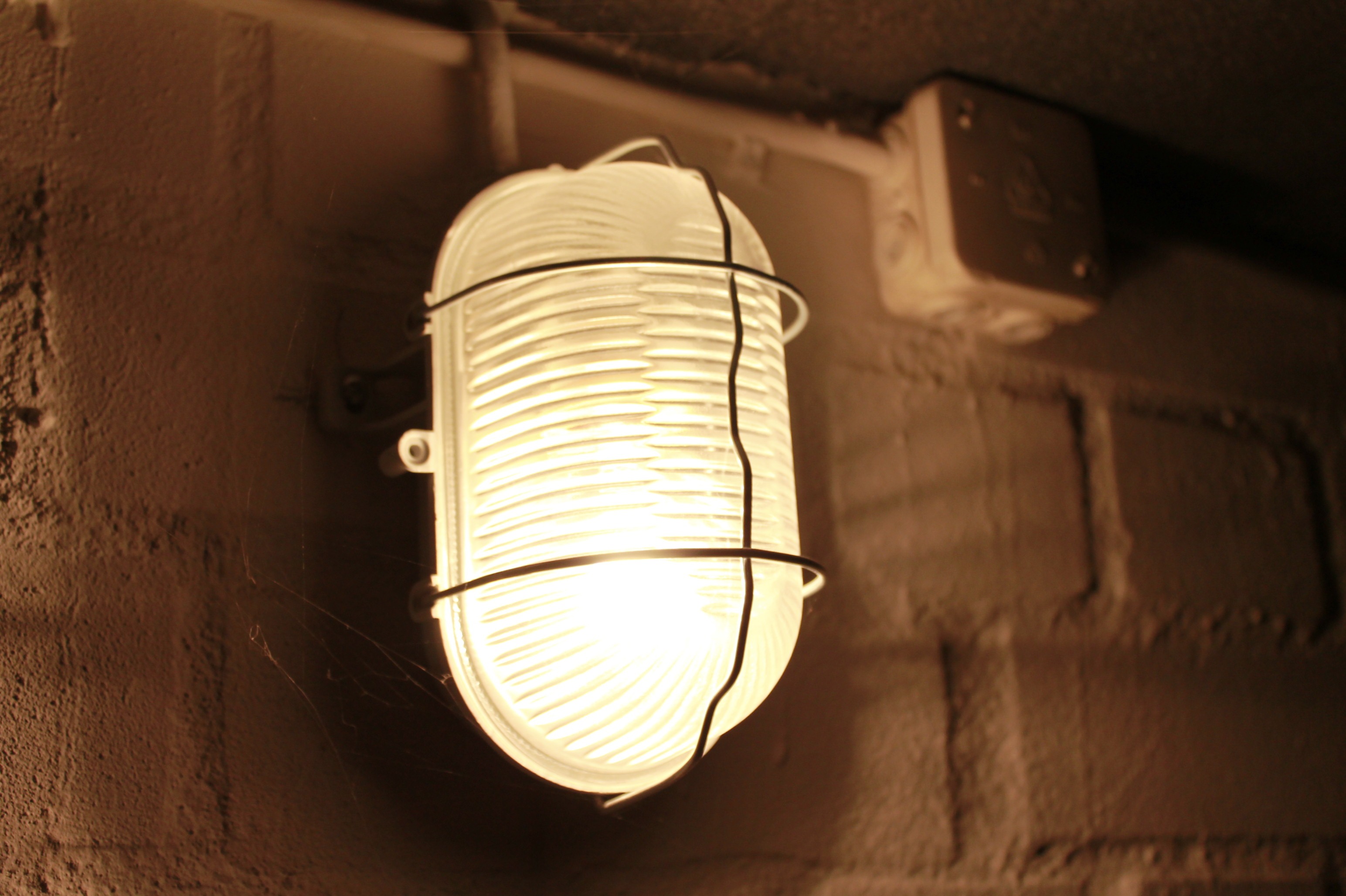 Cellar Lamp Masonry Keller free image download