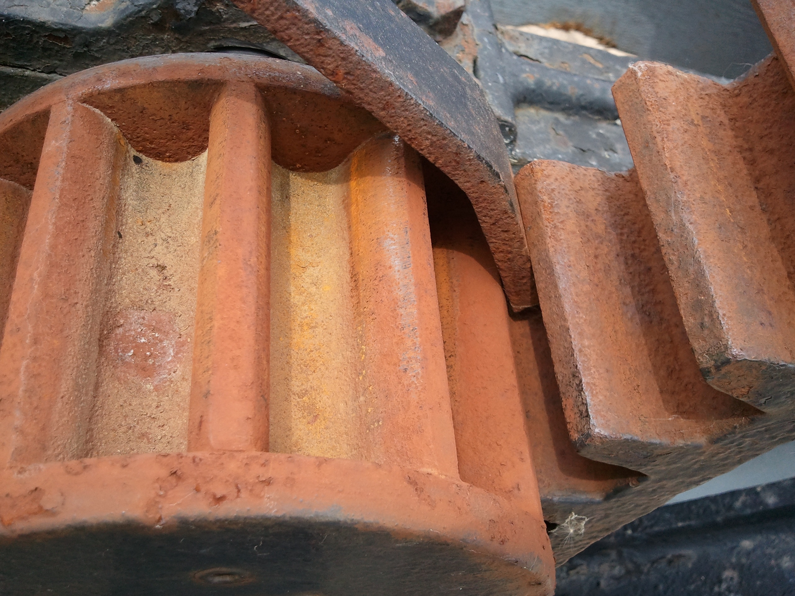 Gears Rust Locks free image download