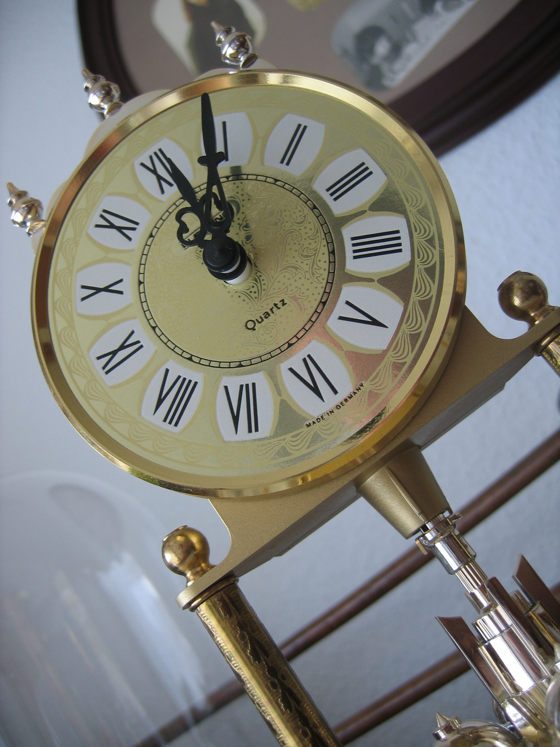 Time Indicating Clock free image download