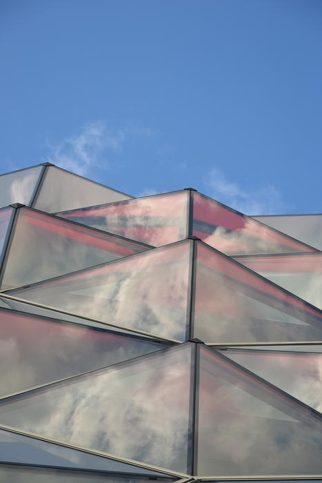 Windows Reflection Clouds free image download