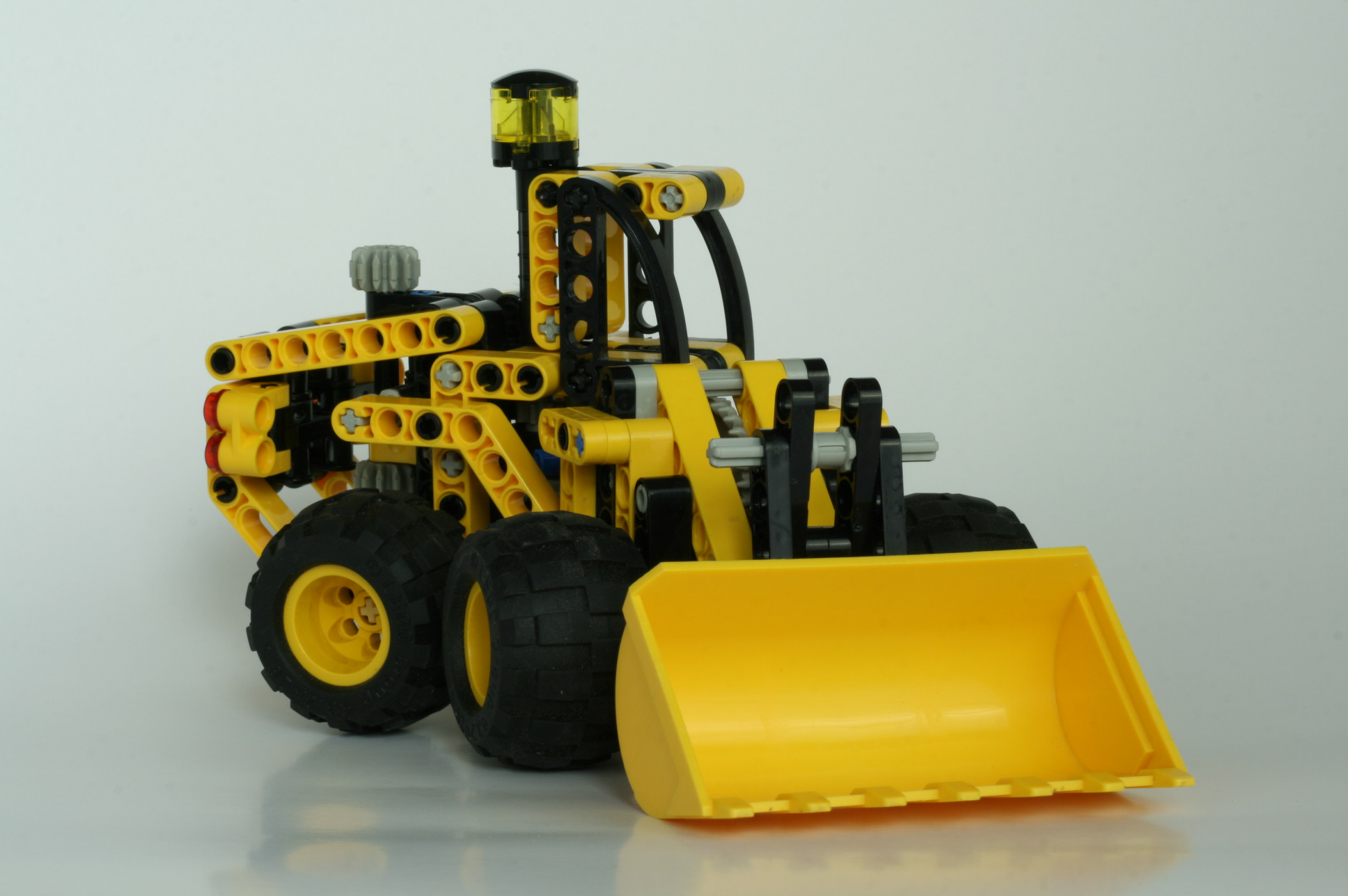 Lego Technic Shovel free image download