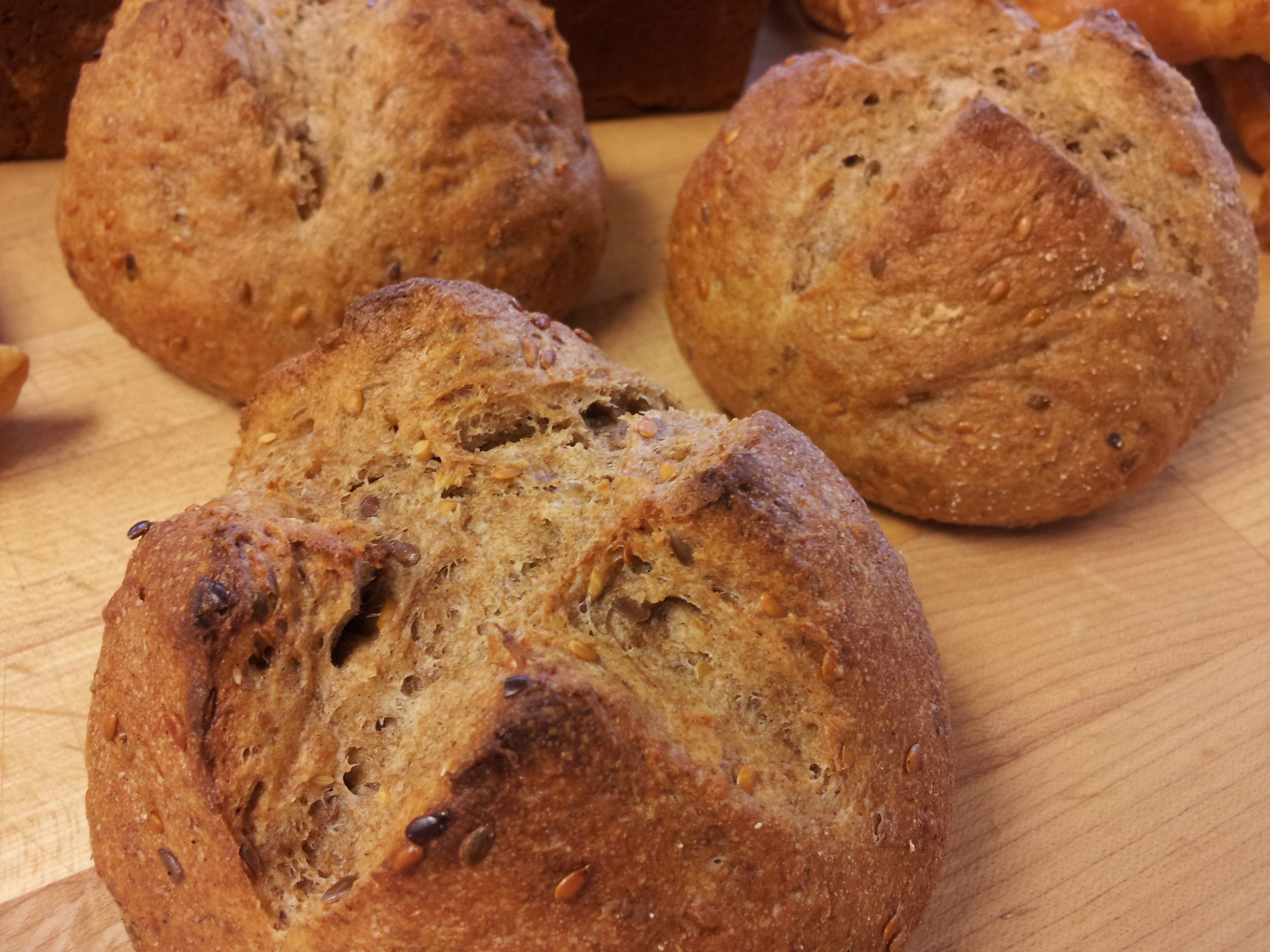 Fresh baked goods on table free image download