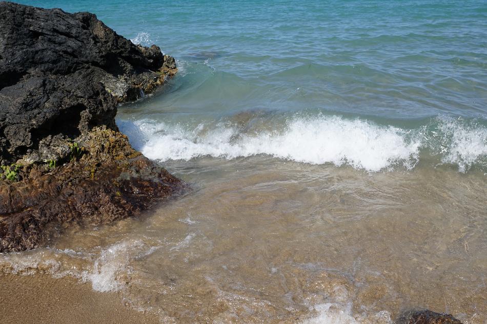 Comfortable warm sea free image download