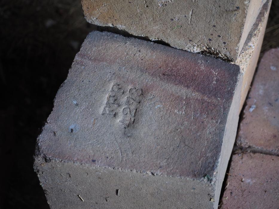 Brick Quicklime Limestone Clinker free image download