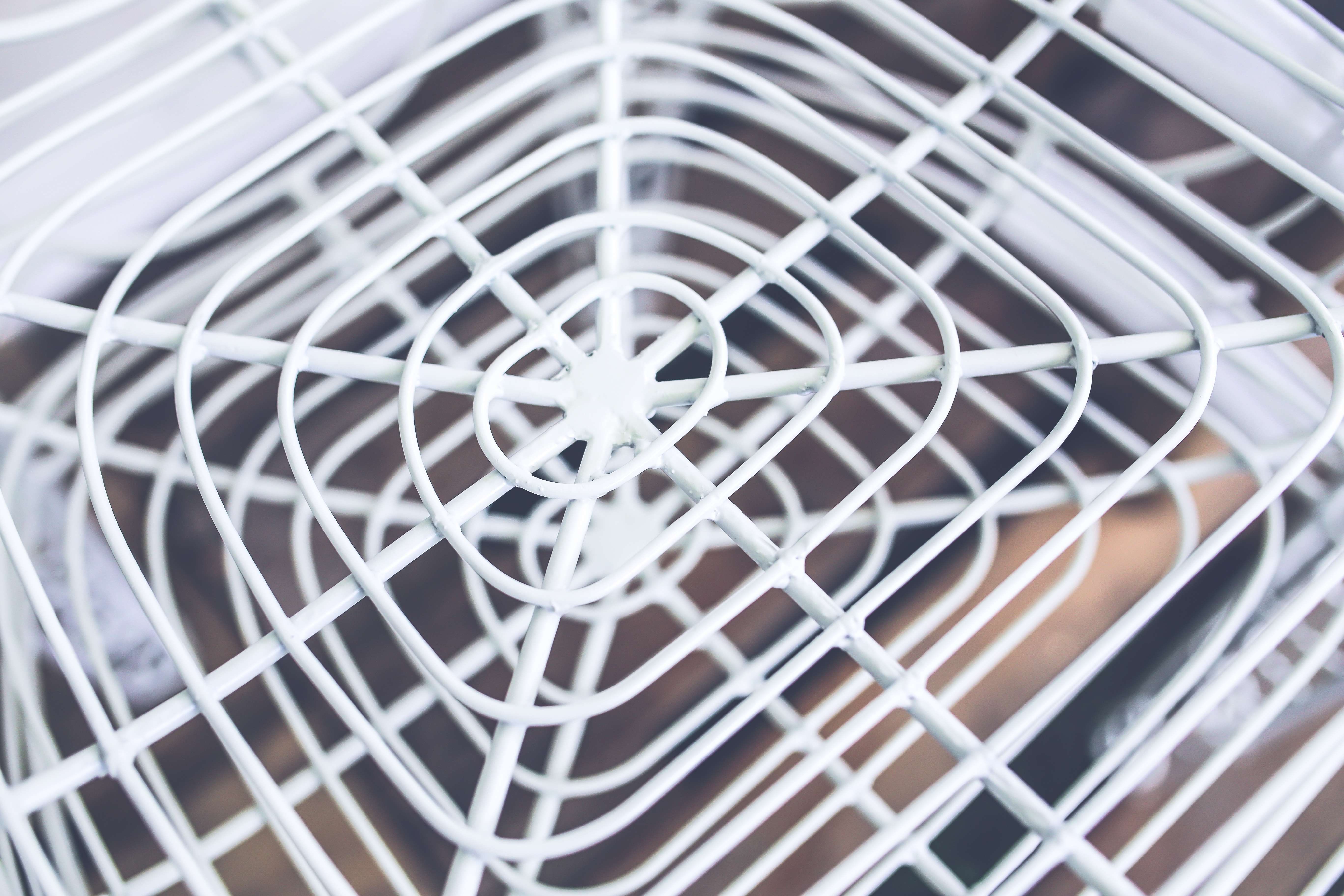 White Wires macro free image download