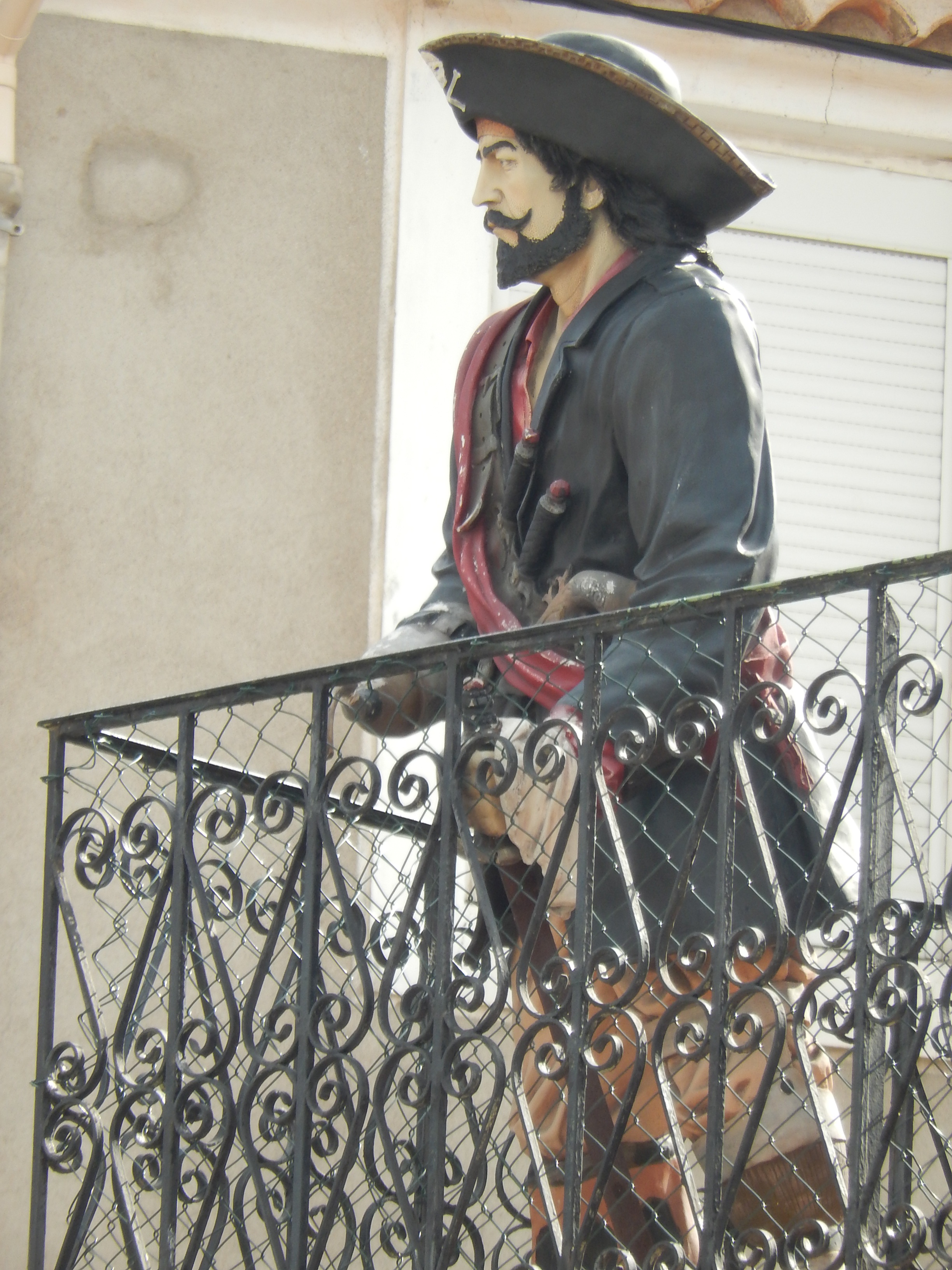 Pirate Mannequin free image download