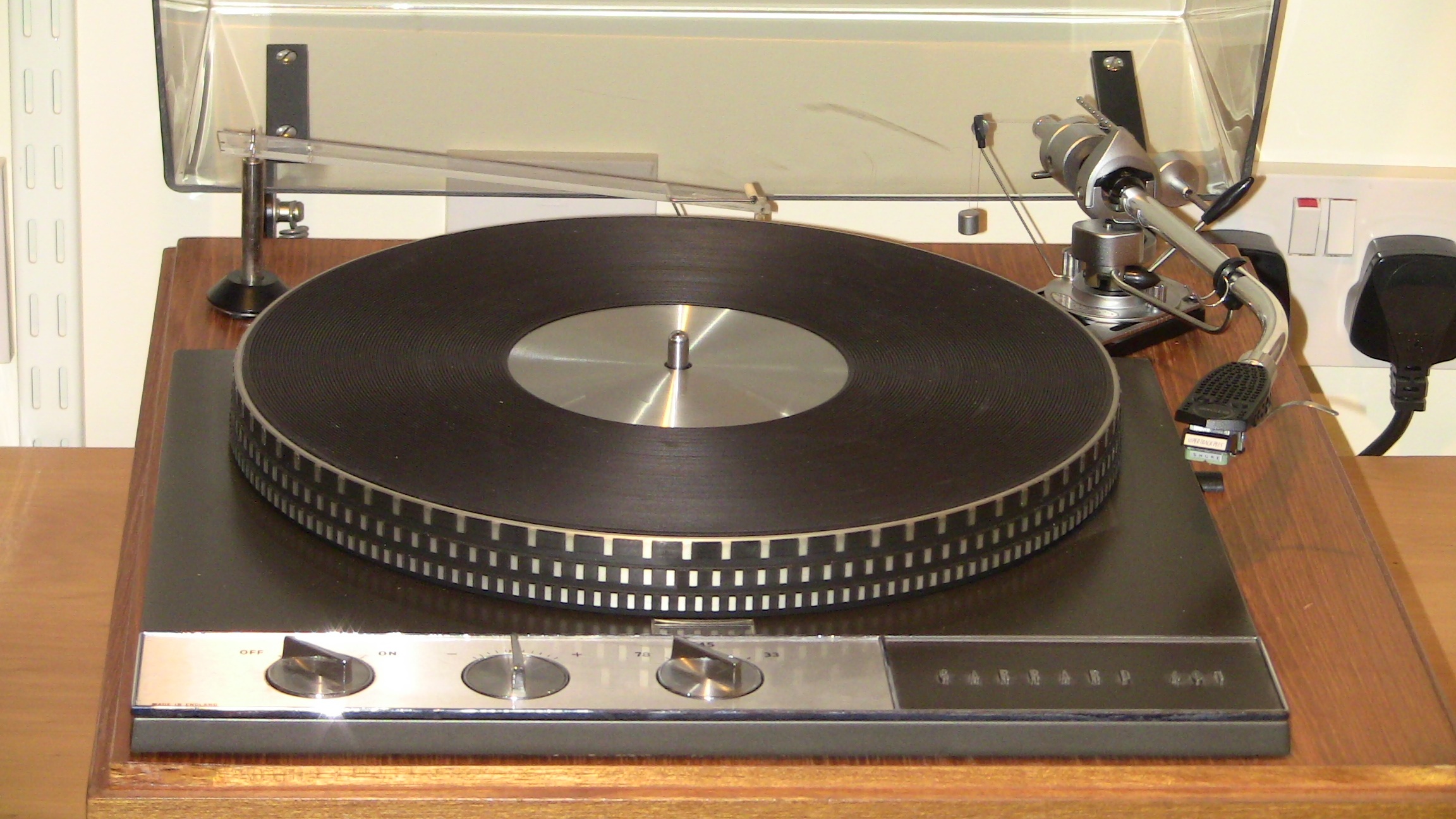 Garrard 401 Turntable Classic free image download